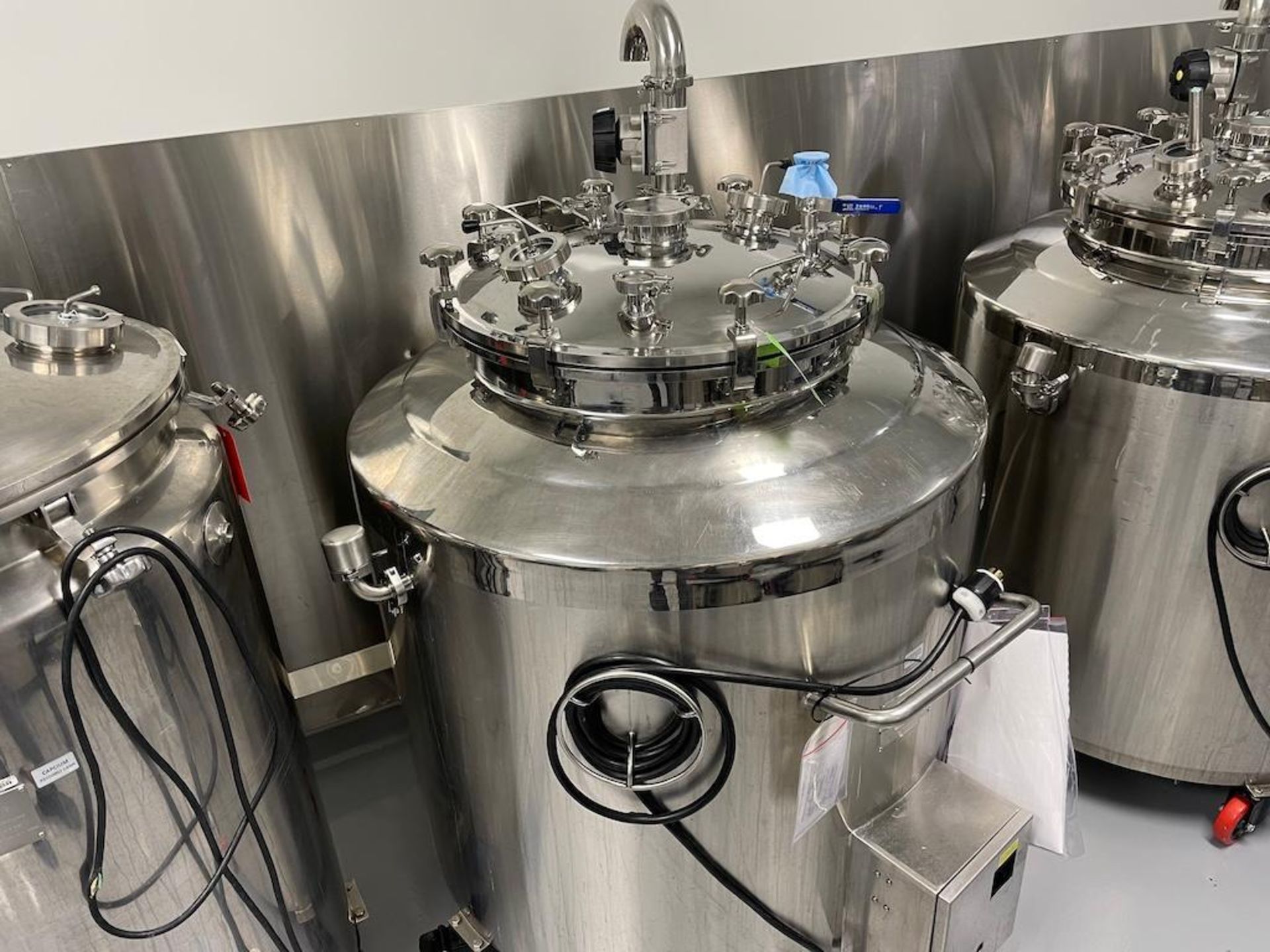 2019 GELATIN SERVICE TANK, PORTABLE, 500L CAPACITY, 316L STAINLESS ...