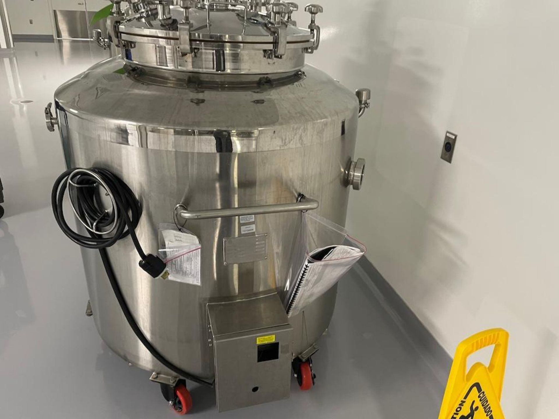2019 GELATIN SERVICE TANK, PORTABLE, 500L CAPACITY, 316L STAINLESS ...
