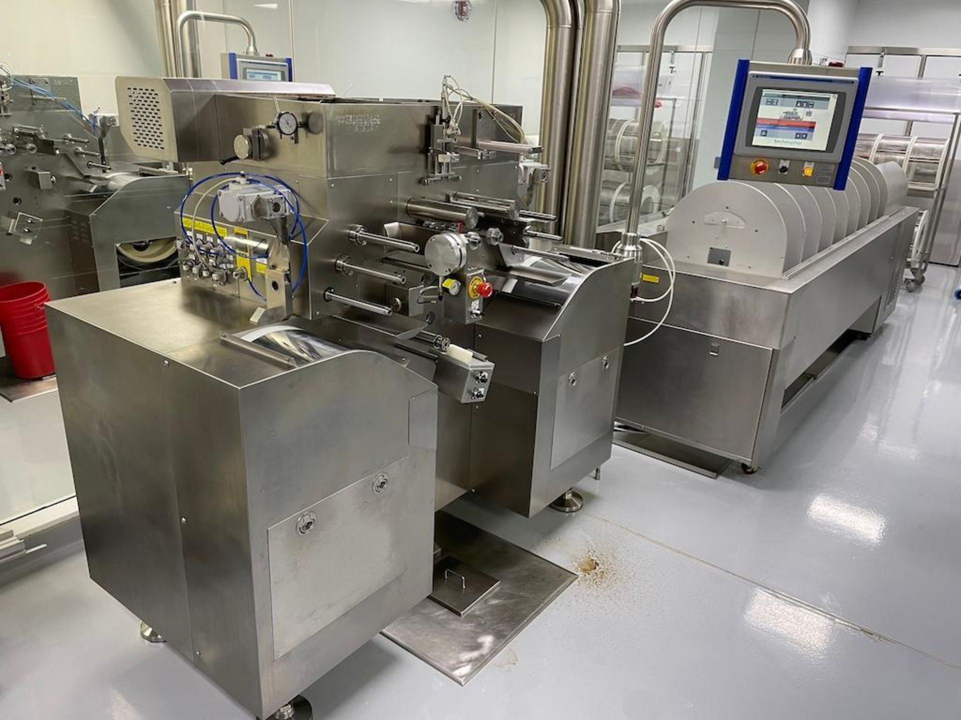 TECHNOPHAR SGM407 CAPSULE MACHINE, ALLEN BRADLEY PANELVIEW PLUS 1250 ...