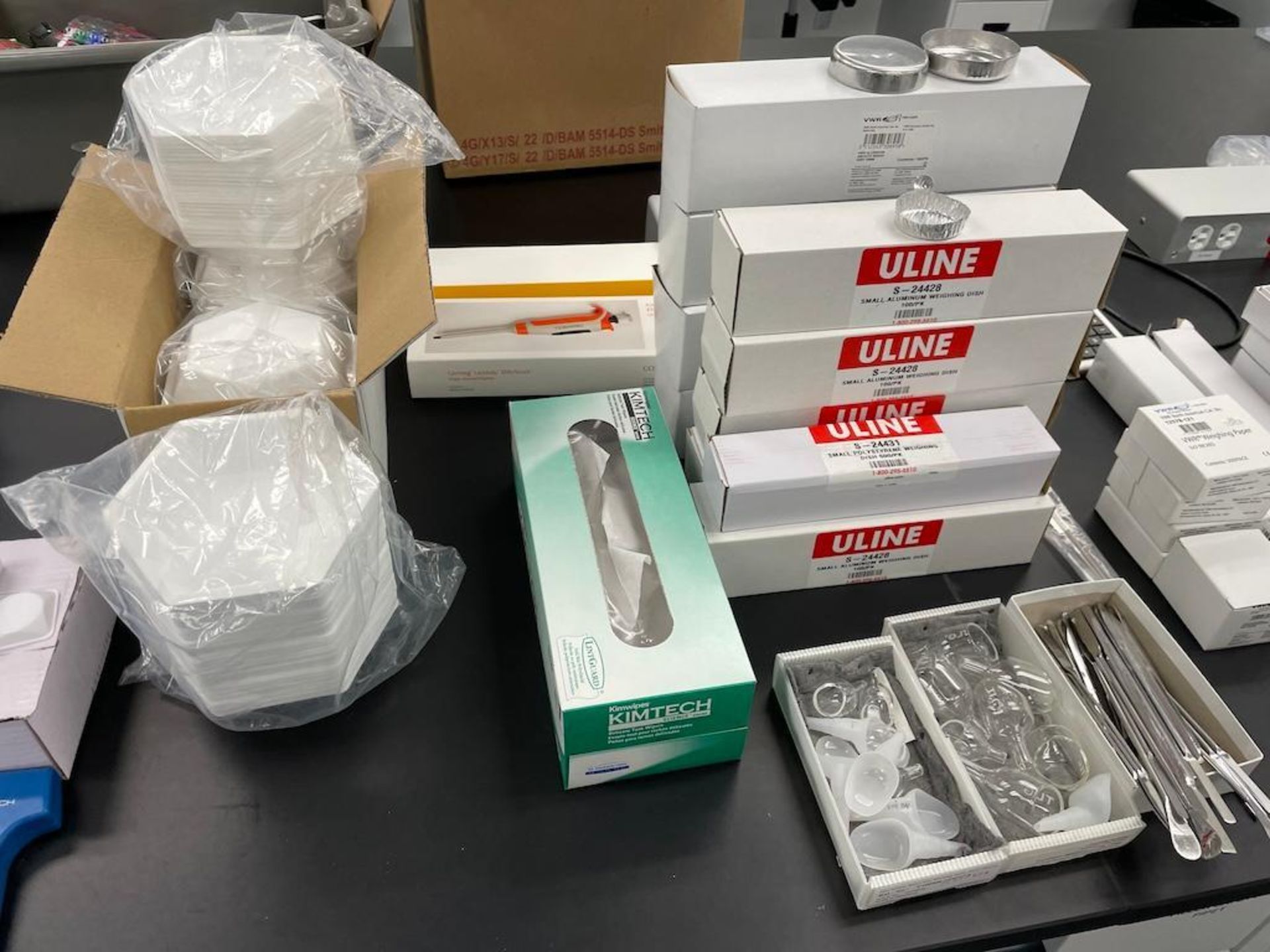 CONTENTS OF LAB AREA, ALL LAB SUPPORT, INCLUDES: VWR DISPOSABLE PASTEUR ...