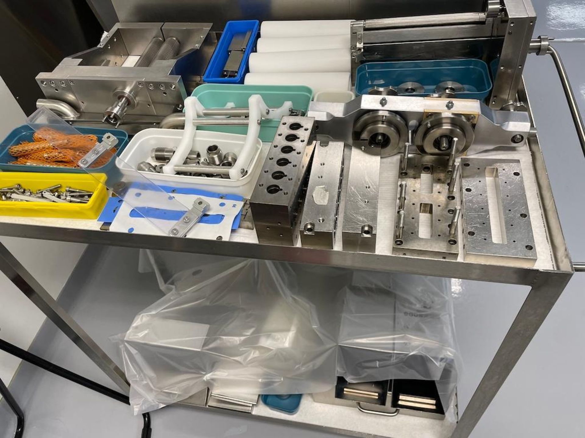 TECHNOPHAR SGM407 CAPSULE MACHINE, ALLEN BRADLEY PANELVIEW PLUS 1250 ...