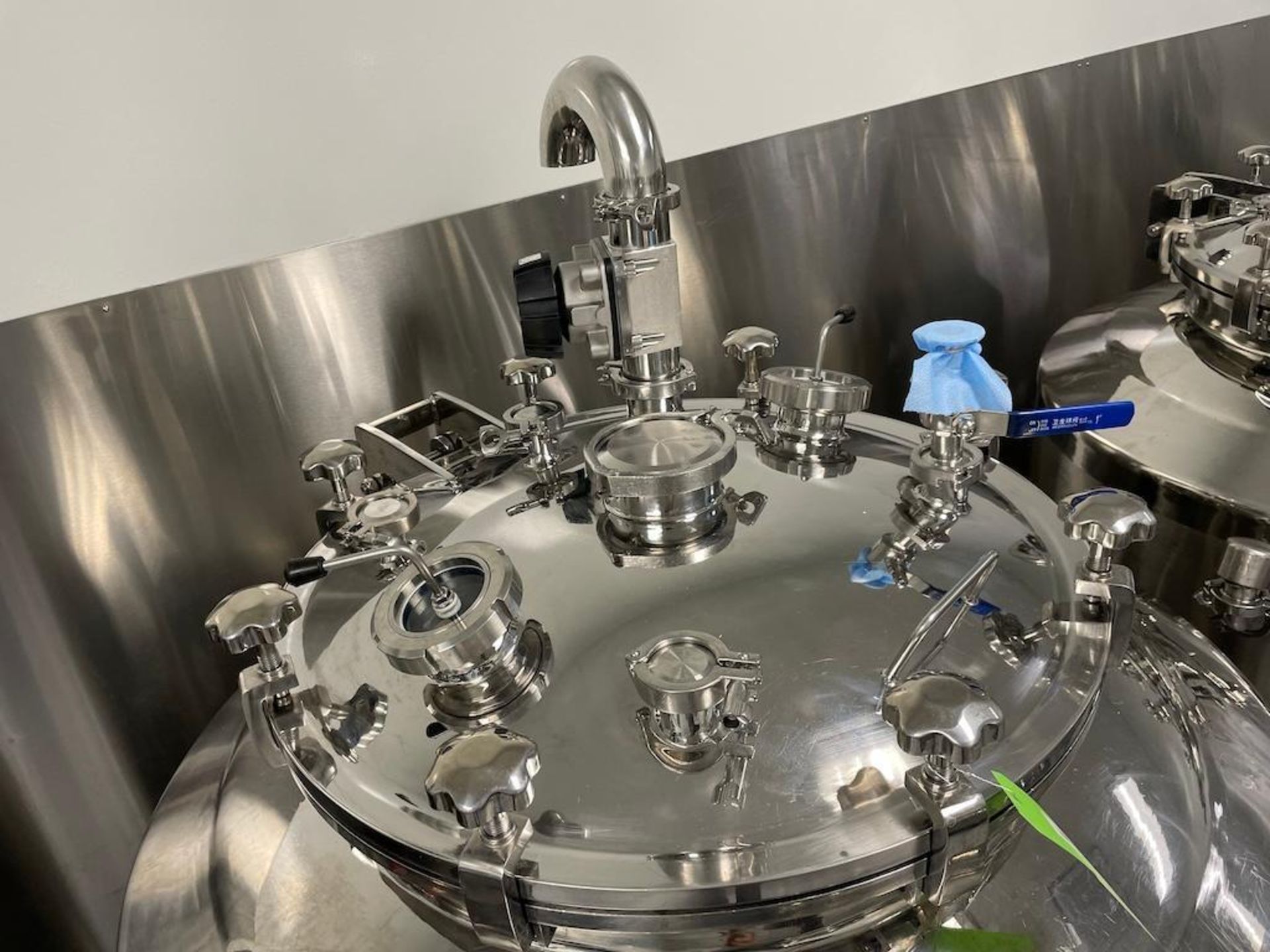 2019 GELATIN SERVICE TANK, PORTABLE, 500L CAPACITY, 316L STAINLESS ...