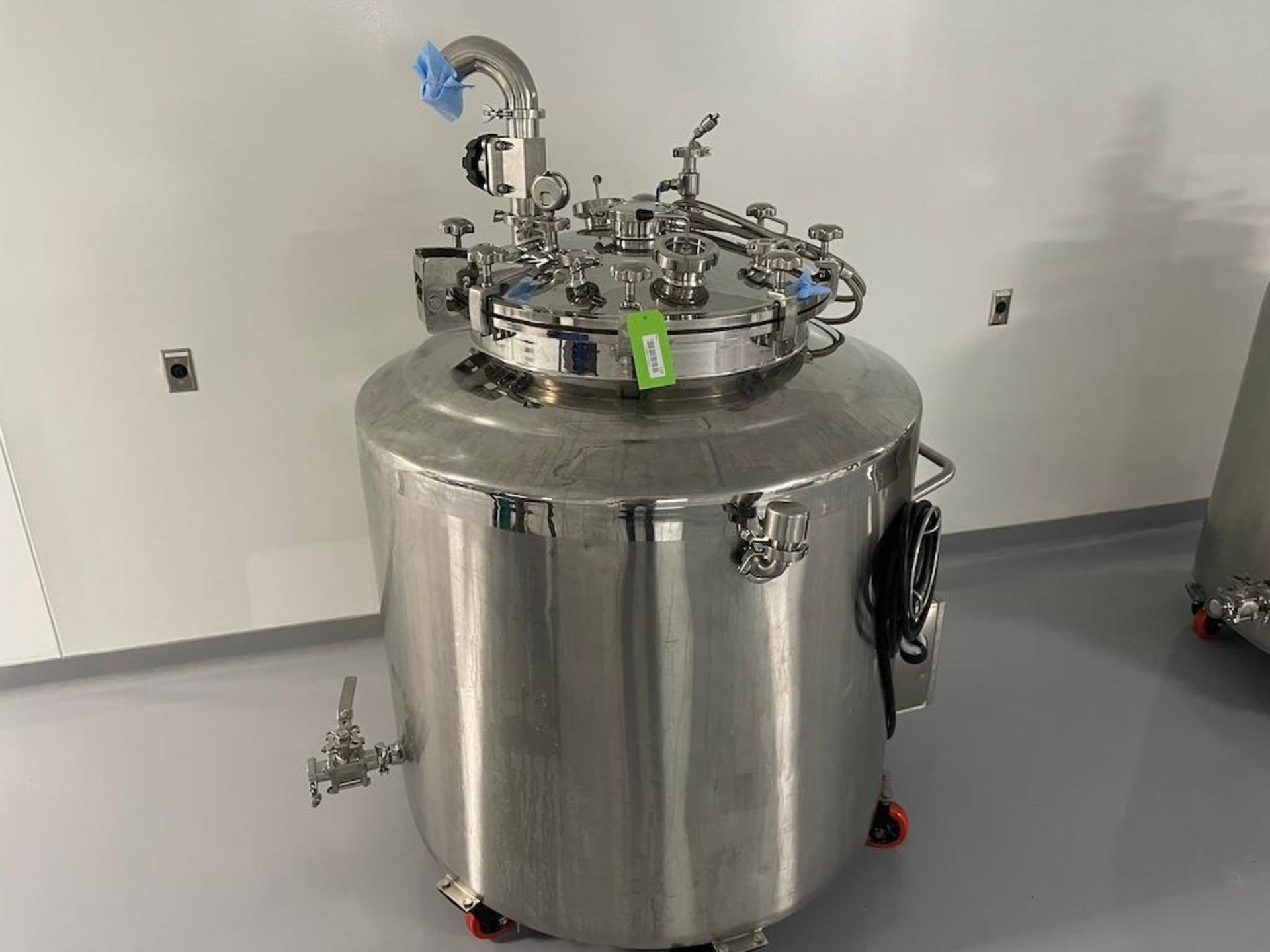 2019 GELATIN SERVICE TANK, PORTABLE, 500L CAPACITY, 316L STAINLESS ...