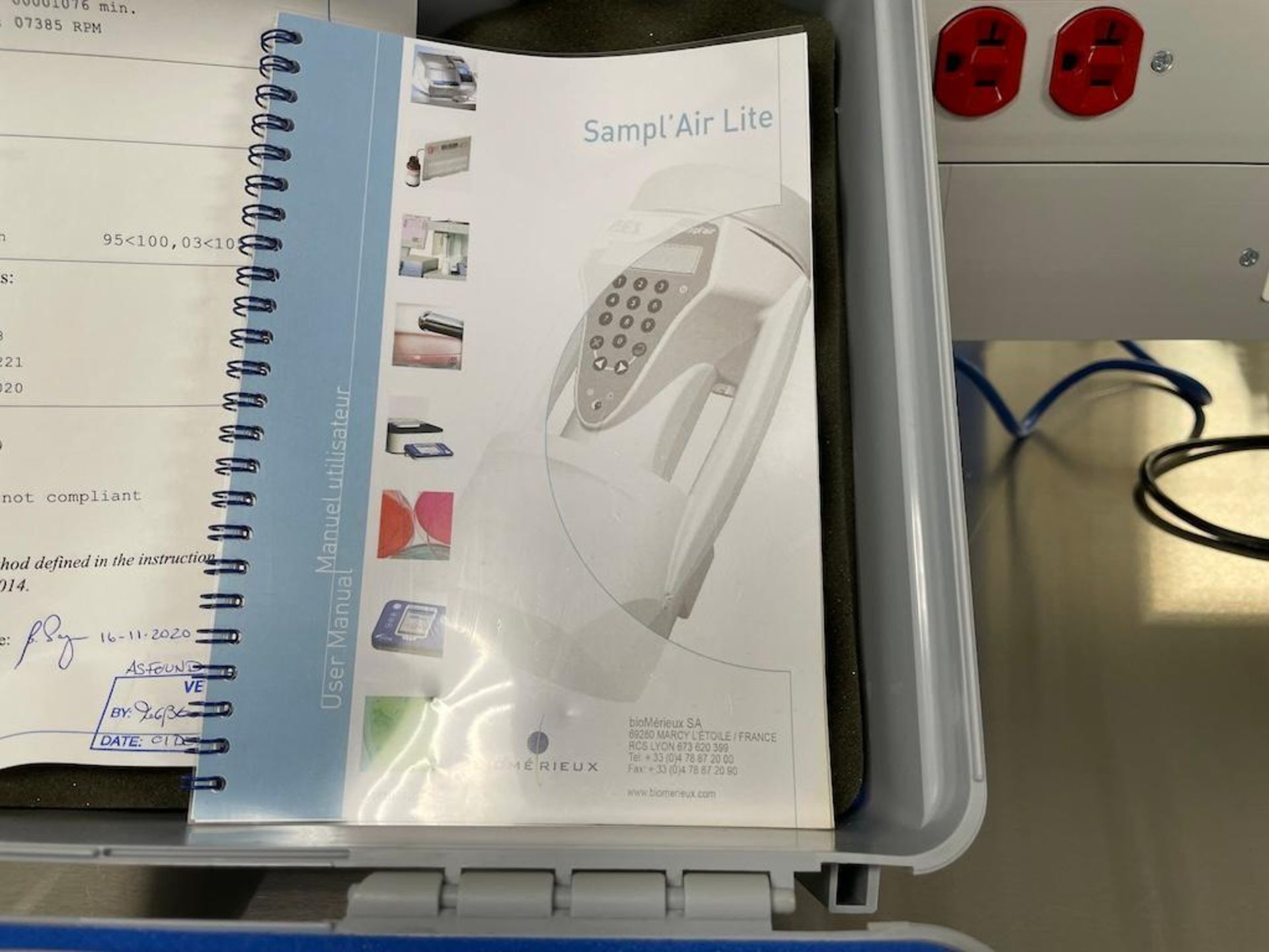 AES LABORATOIRE SAMPL'AIR LITE HANDHELD UNIT W 2 SPARE COVER FILTERS ...