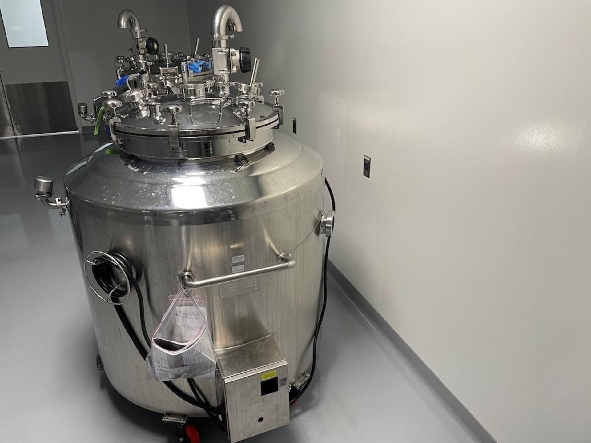 2019 GELATIN SERVICE TANK, PORTABLE, 500L CAPACITY, 316L STAINLESS ...