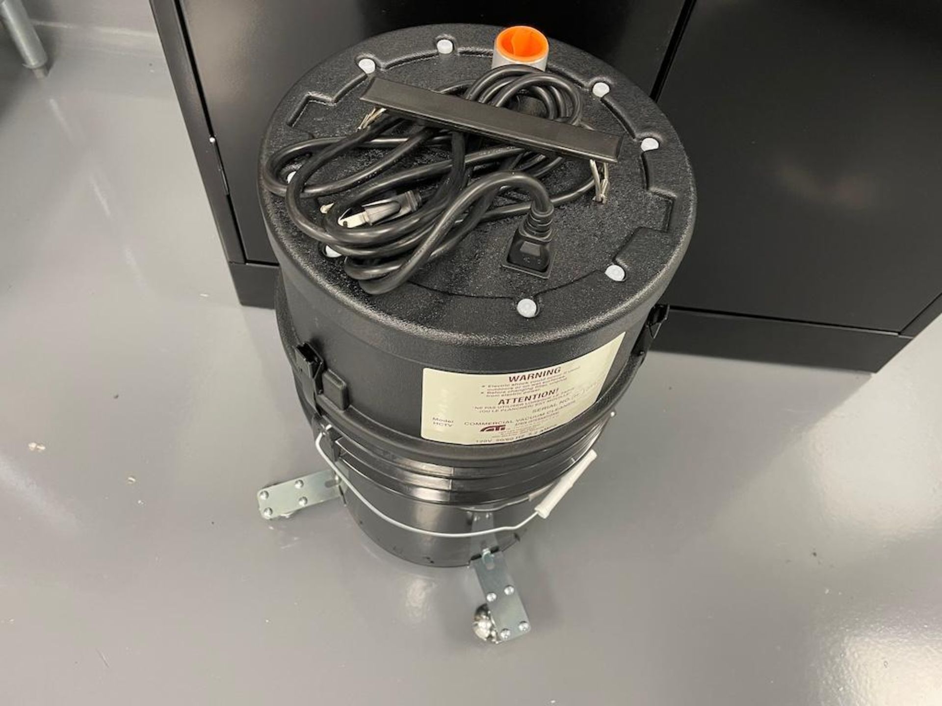 LOT W MASTER CHEF INDUCTION HEATER, COMMERCIAL VACUUM, STAINLESS STEEL ...