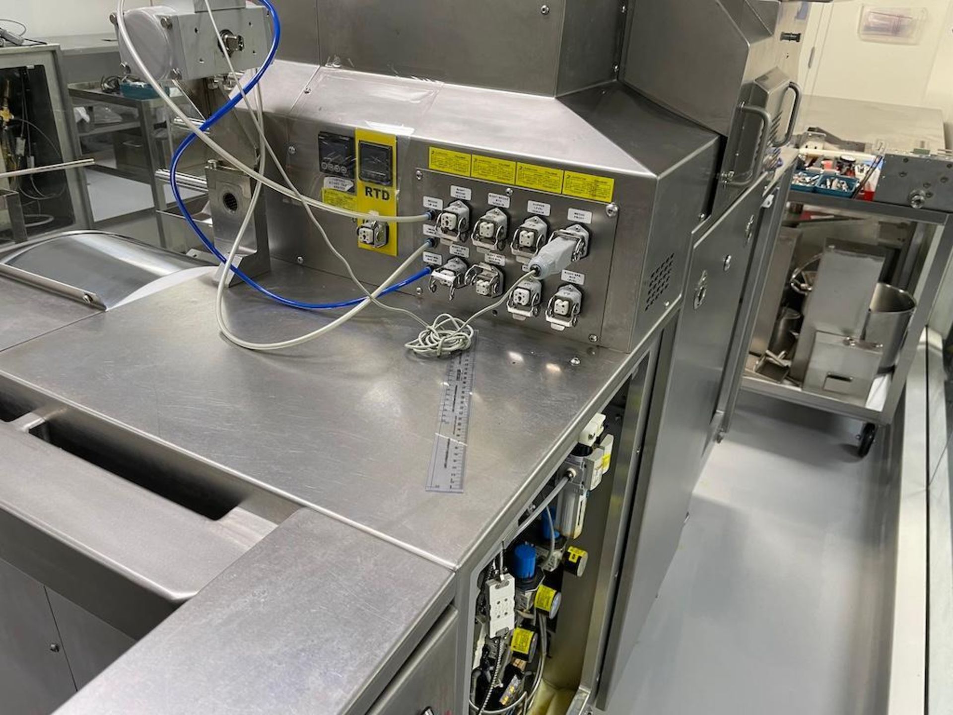 TECHNOPHAR SGM407 CAPSULE MACHINE, ALLEN BRADLEY PANELVIEW PLUS 1250 ...