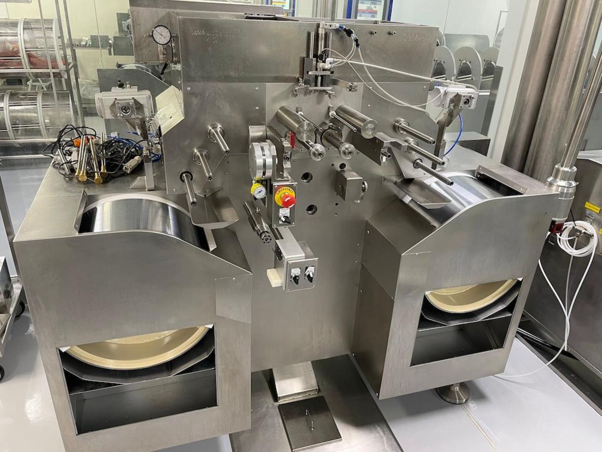 TECHNOPHAR SGM407 CAPSULE MACHINE, ALLEN BRADLEY PANELVIEW PLUS 1250 ...