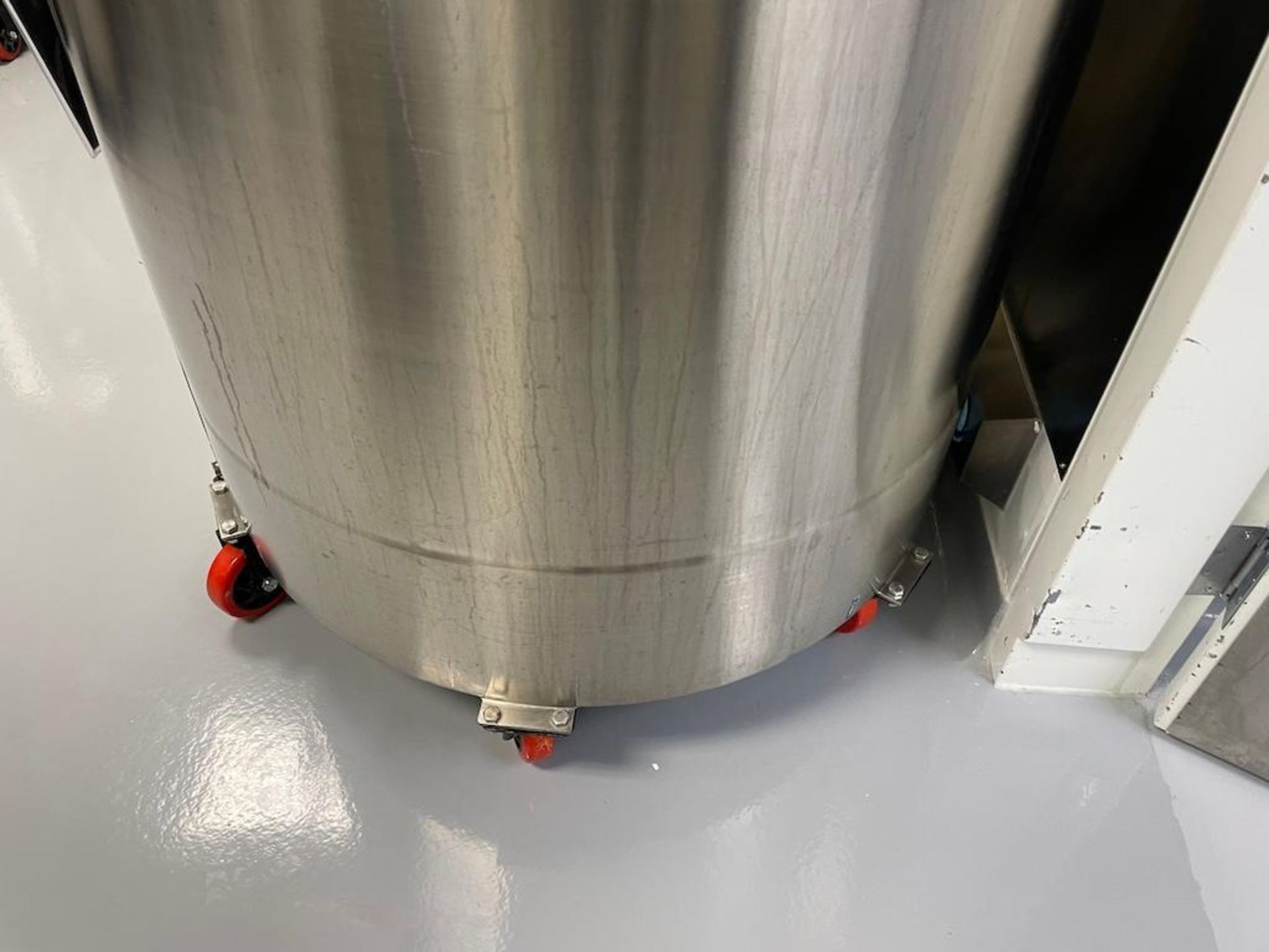 2019 GELATIN SERVICE TANK, PORTABLE, 500L CAPACITY, 316L STAINLESS ...