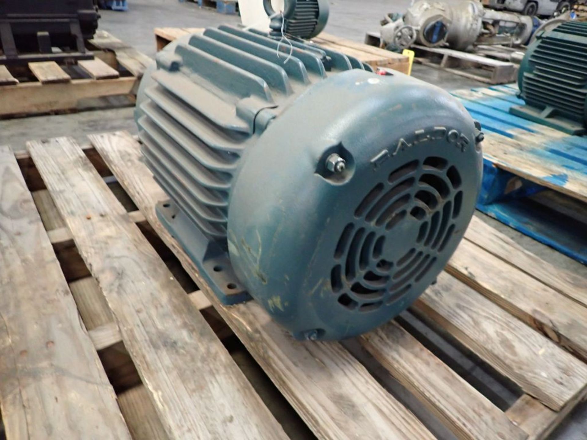 Cat No. ECP8233375, 15 HP, 1765 RPM, 575V, Frame: 254T; Tag: 296486