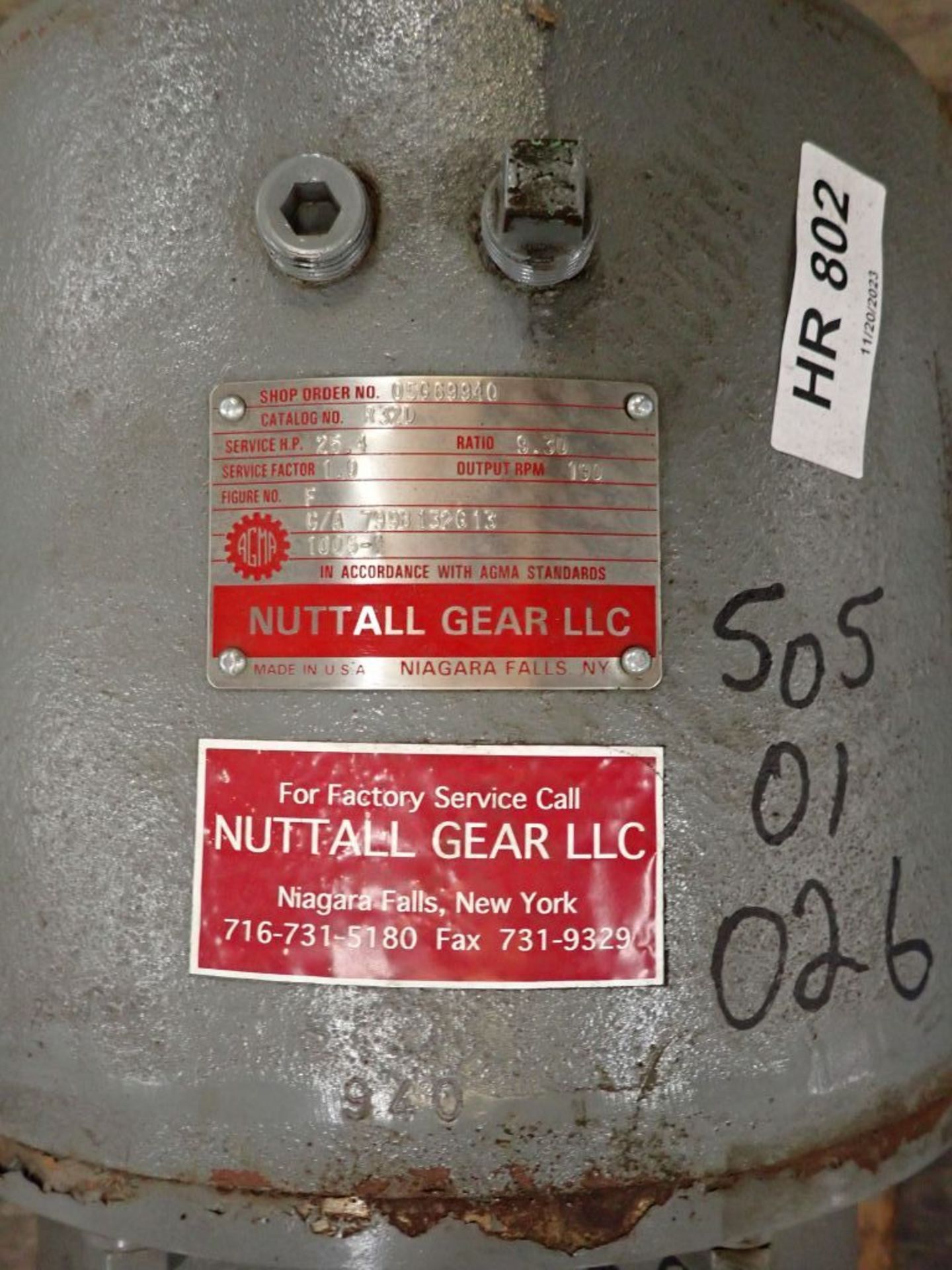 Cat No. R32D, 25.4 HP, Ratio: 9.30, Factor: 1.0, Output RPM: 190; Tag ...