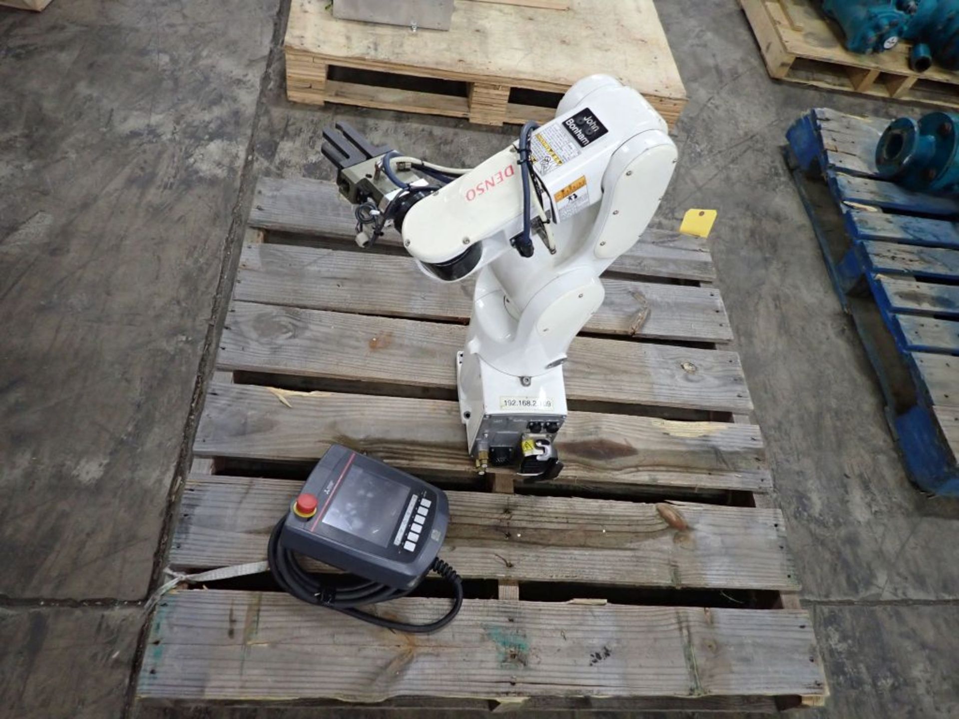 (1) Denso Industrial Robot, Model: VS050A3-AV6-NNN, Weight: 27 kg/60 lb ...