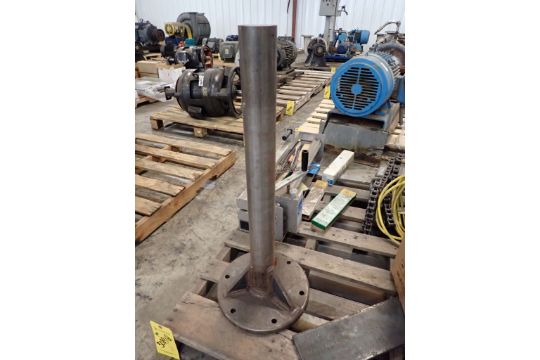 (1) Bearing Shaft; (1) Clipper Belt Fasteners, Cat No. 73011, No. 3 ...