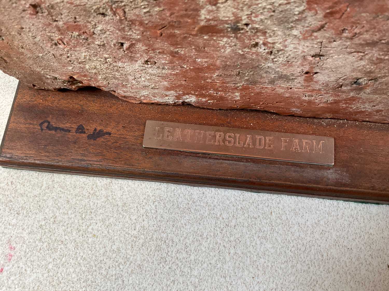 THE GREAT TRAIN ROBBERY, RONNIE BIGGS; a brick from Leatherslade Farm ...