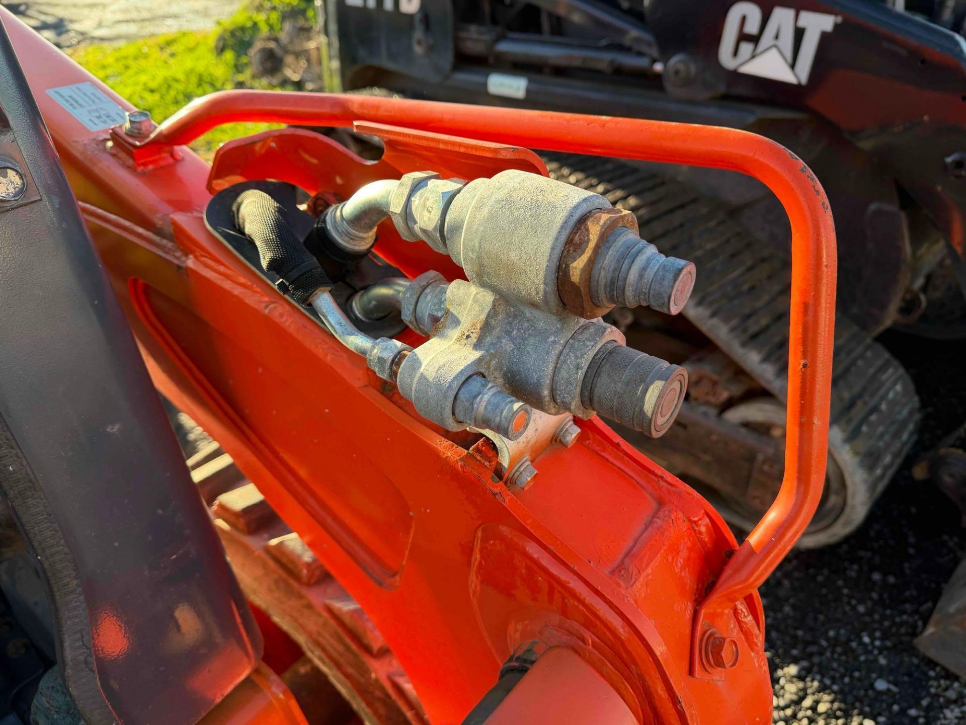 KUBOTA SSV75 SKID STEER SN:11935 powered by Kubota diesel engine ...