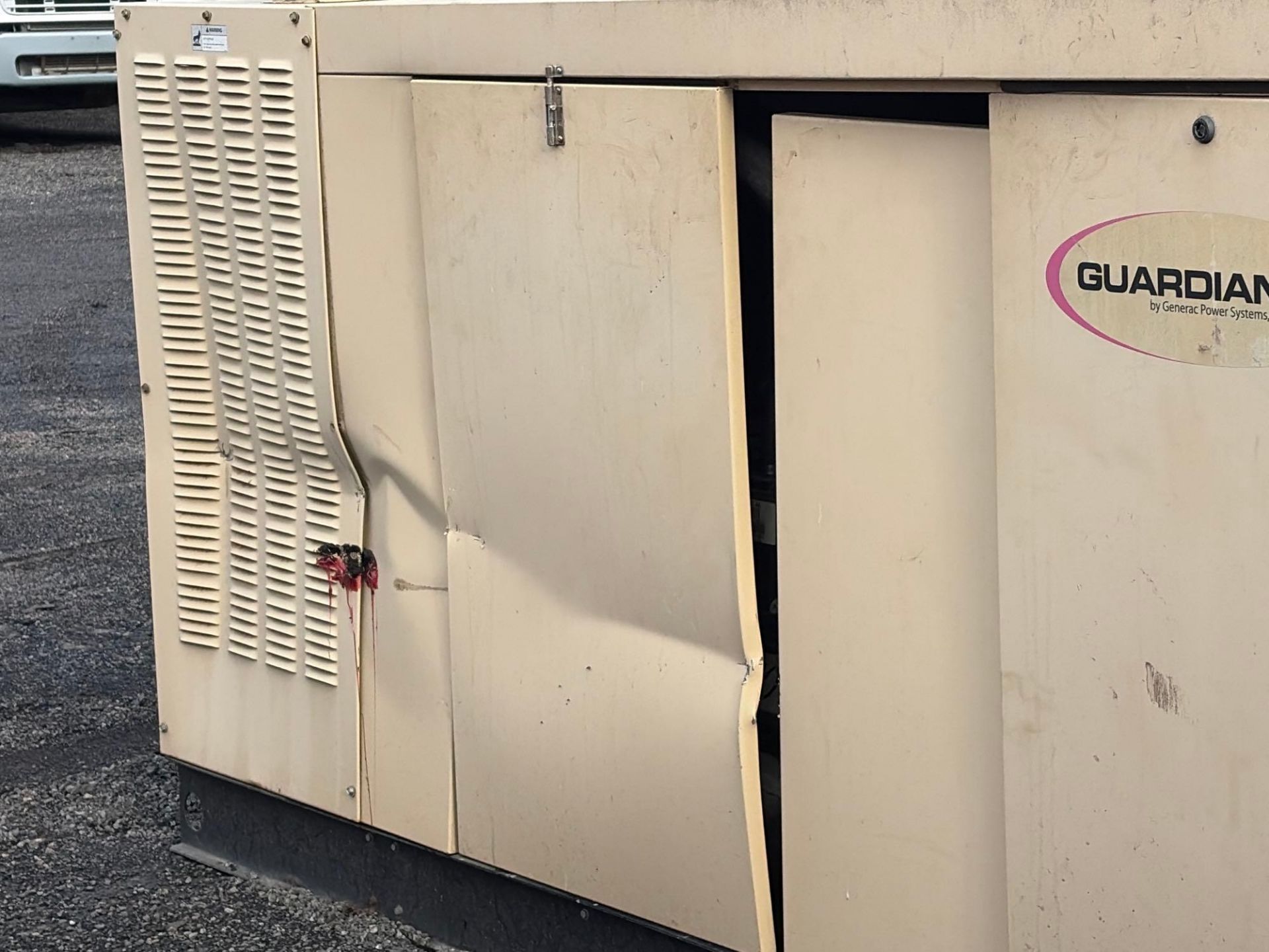 GENERAC 150KW GENERATOR powered by Ford 8 cylinder diesel engine ...