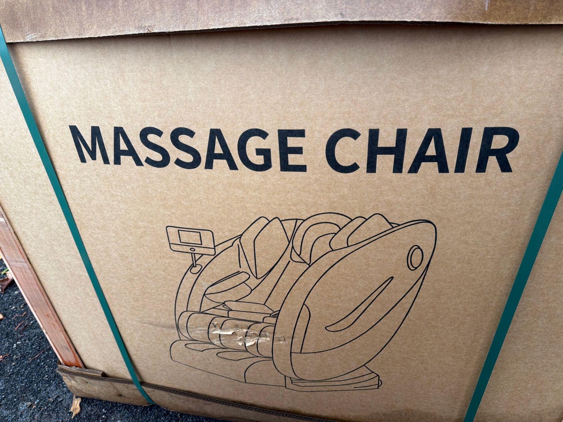 NEW SKLP SK-S13 MASSAGE CHAIR NEW SUPPORT EQUIPMENT. Located: 7697 Rte ...