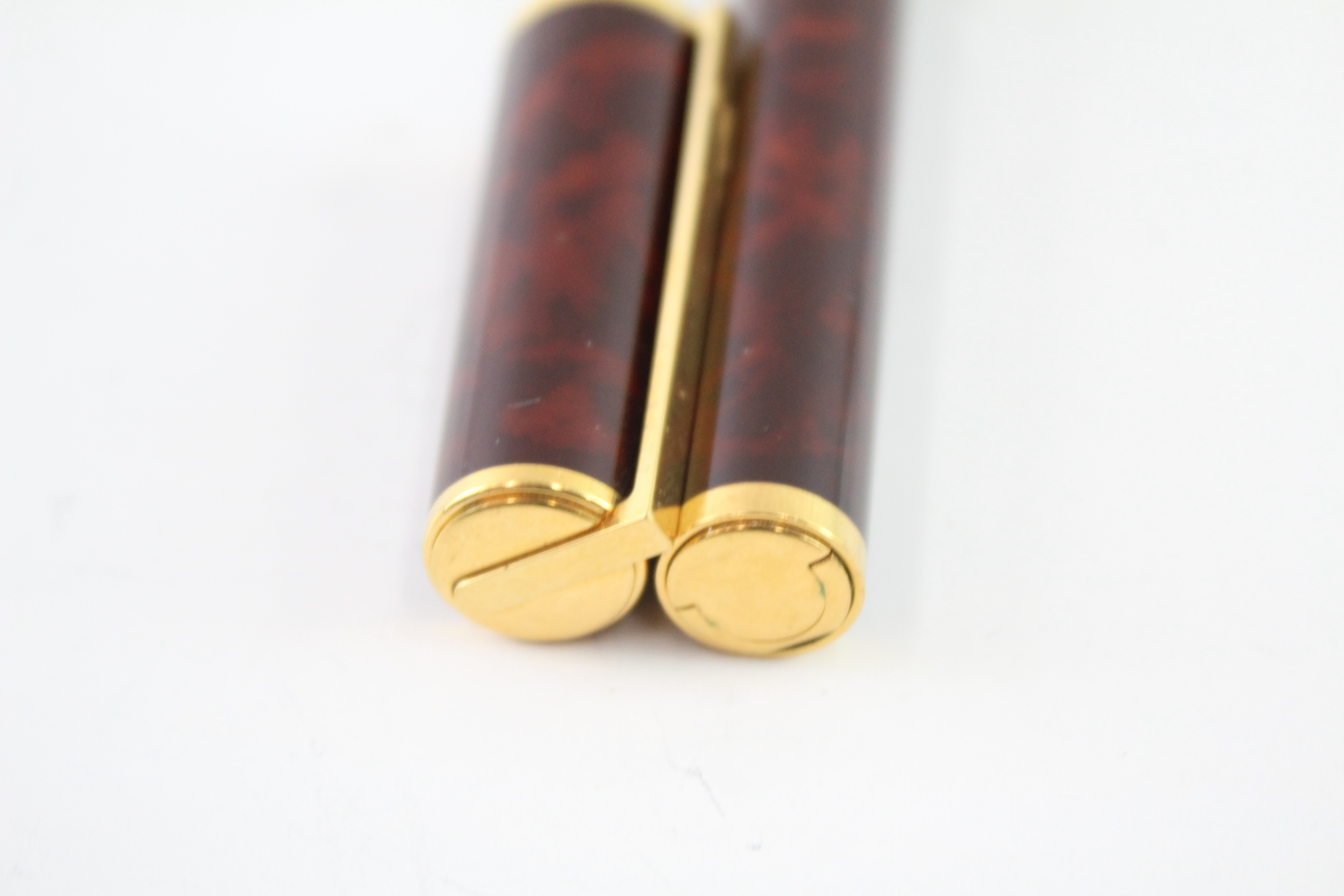 S.T Dupont Brown Lacquer & Gold Plated Fountain Pen w/ 18ct Gold Nib ...