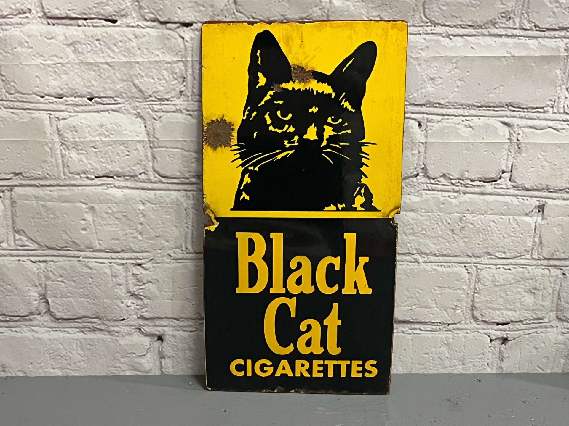 Summary:Black Cat Cigarettes Enamel Sign (Reproduction) 23 x 46cm