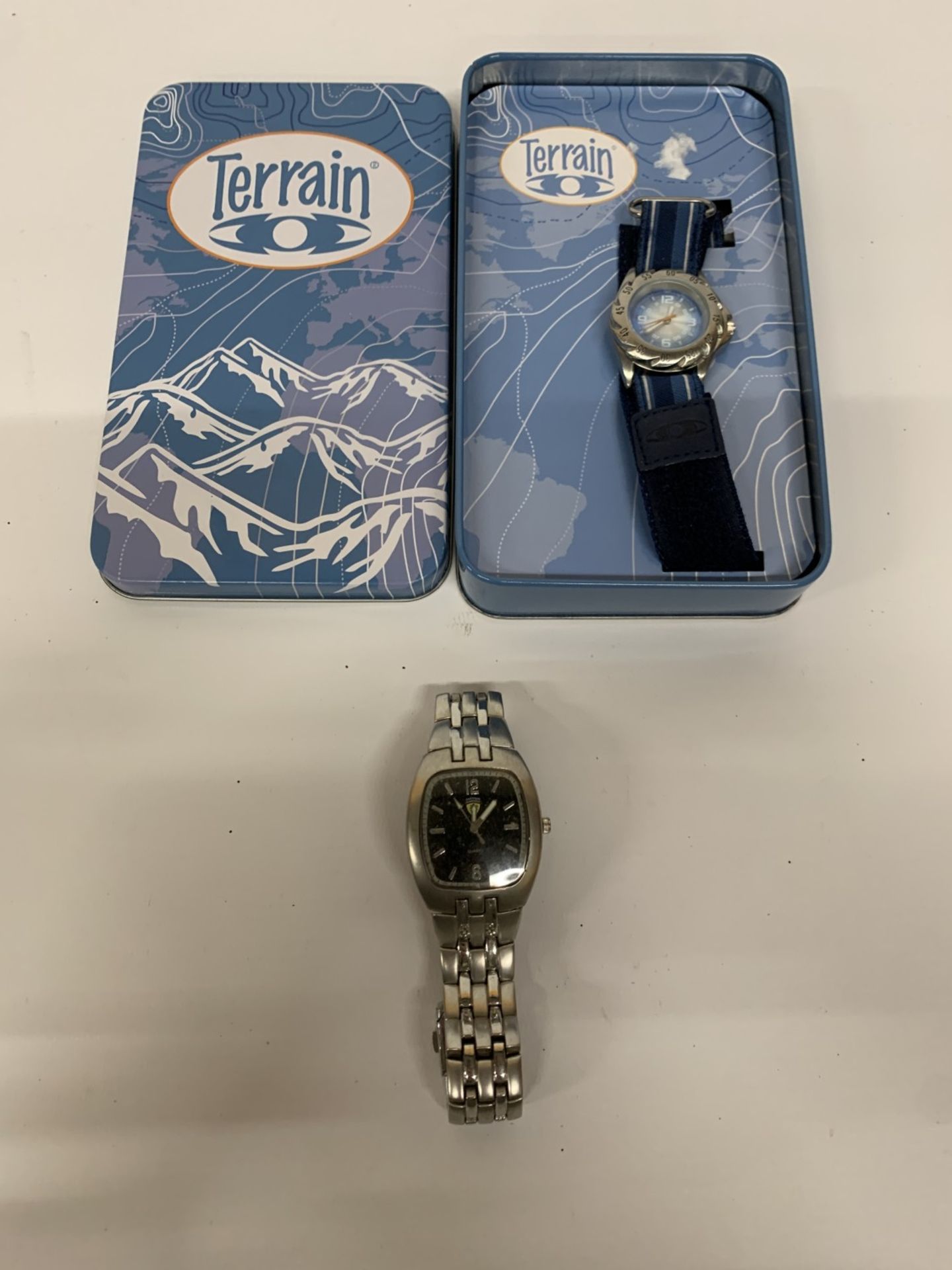 A BOXED TERRAIN WRIST WATCH TOGETHER WITH ANOTHER GENTS WRIST WATCH