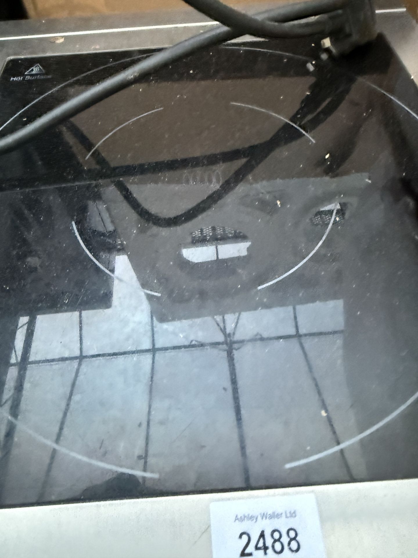A LARGE BUFFALO ELECTIRC COUNTER TOP HOB