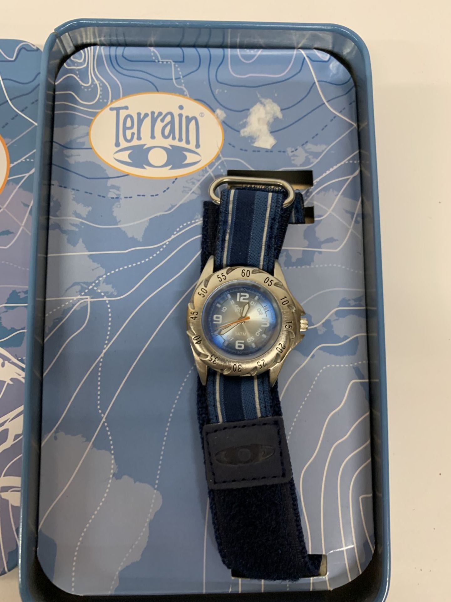 A BOXED TERRAIN WRIST WATCH TOGETHER WITH ANOTHER GENTS WRIST WATCH