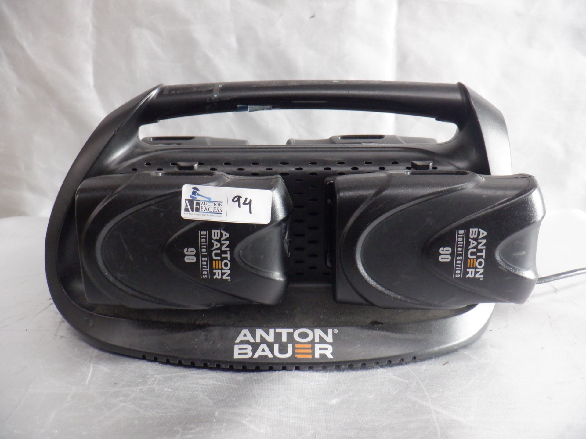 Anton Bauer Performance Series Quad Charger V-Mount 8475-0121 w/ 4 ...