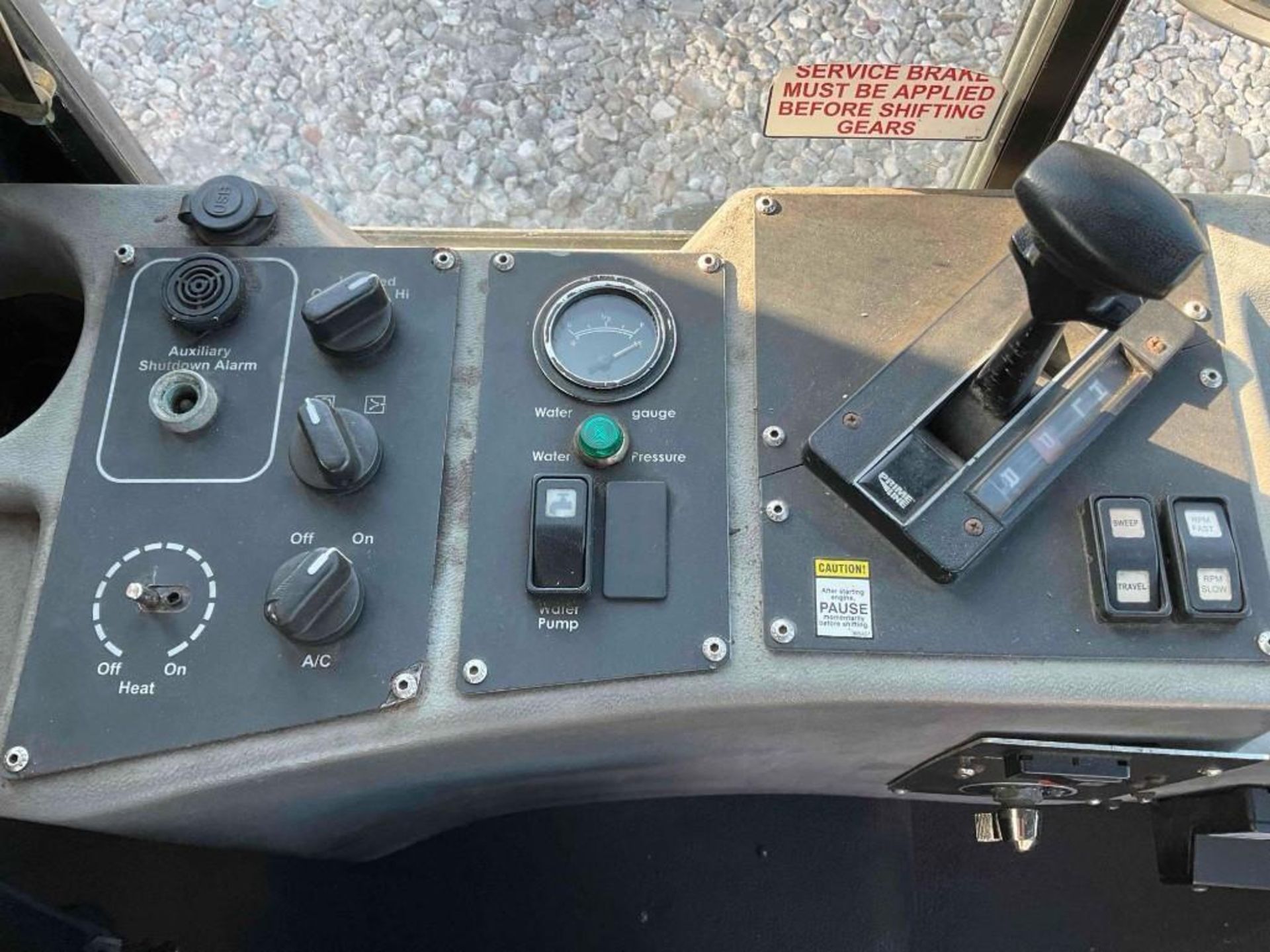 2017 GLOBAL M4 INDUSTRIAL SWEEPER TRUCK, CUMMINS DIESEL ENGINE, APPROX ...