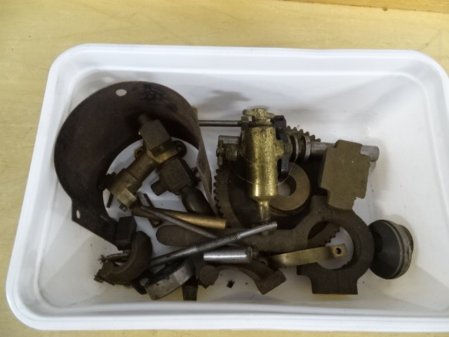 Stuart No 4 vertical model steam engine (H25cm approx) along with ...