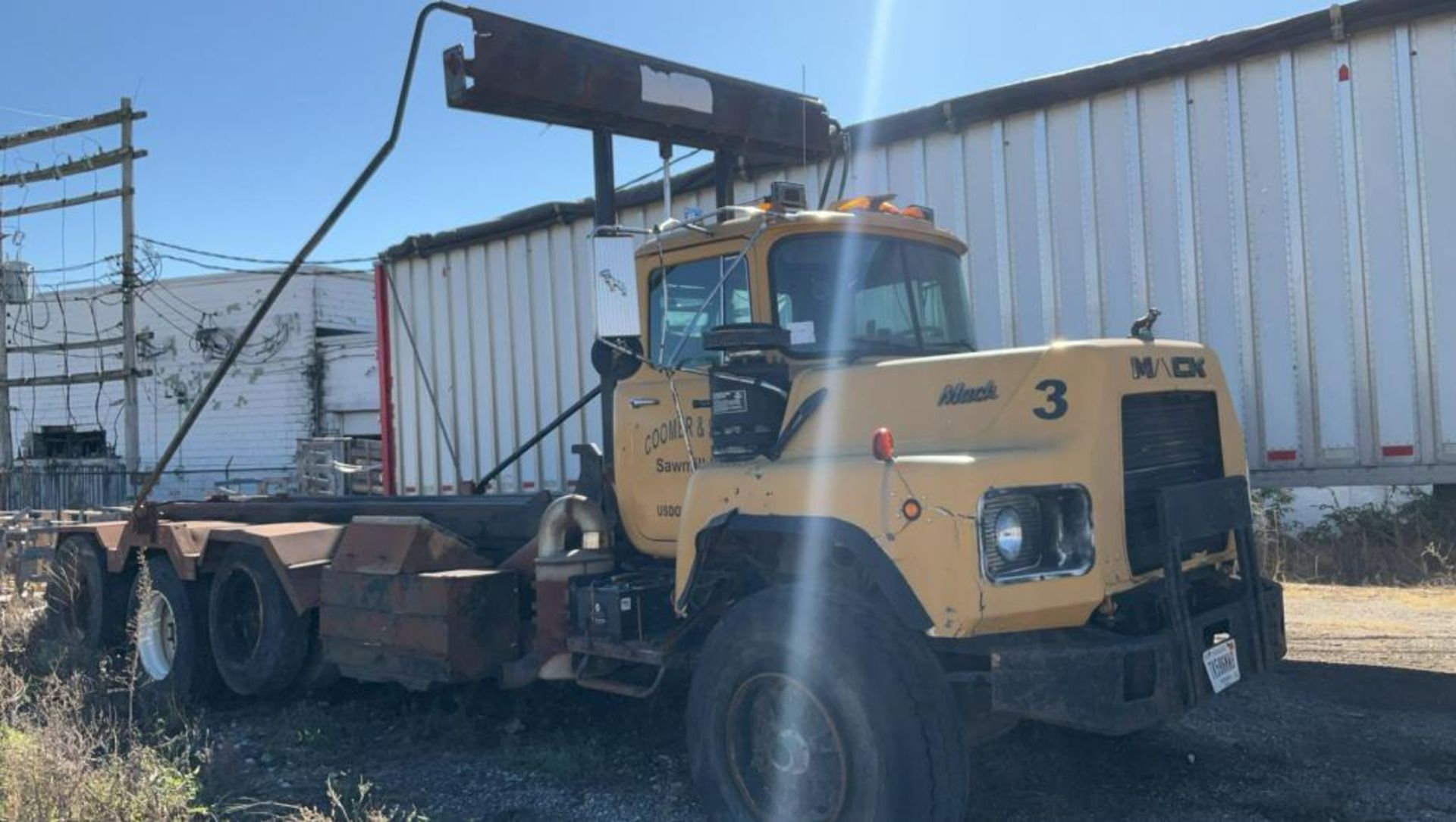 1991 Mack 600 DM600 Rolloff Truck , -- Specifications & Features ...