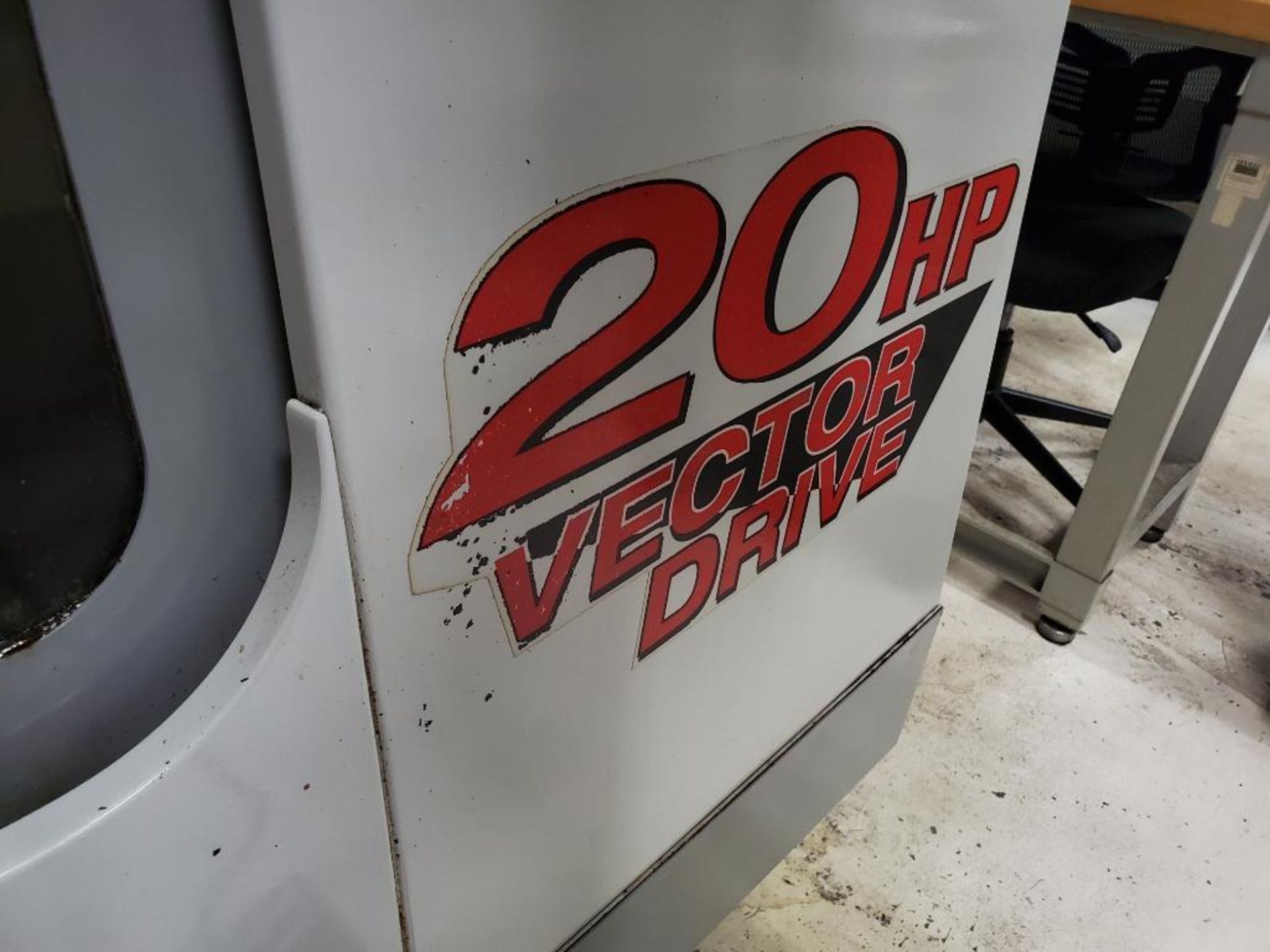 Haas VF1 vertical mill. 20hp vector drive. Mfg date 10/2000. Serial ...