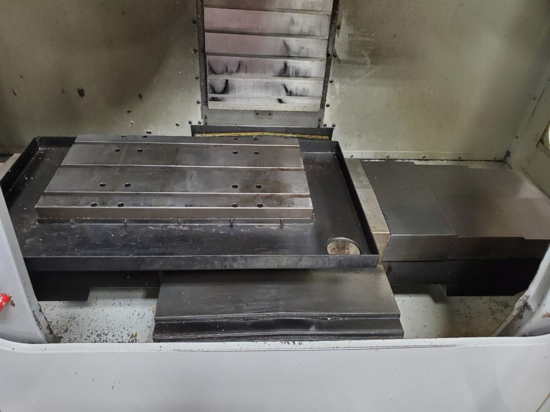Haas VF1 vertical mill. 20hp vector drive. Mfg date 10/2000. Serial ...
