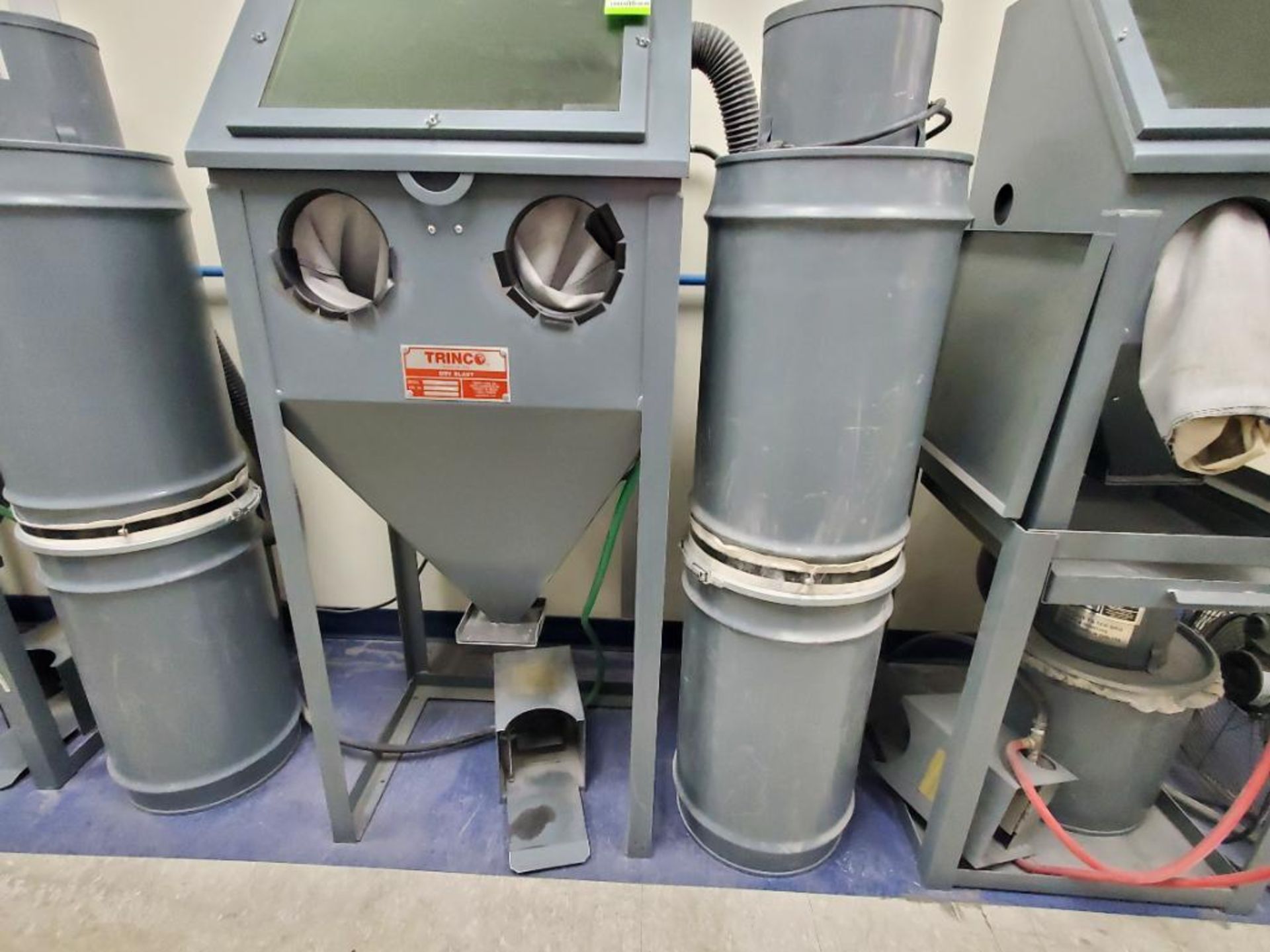 Trinco dry blast cabinet. Model 24/BP. Serial # 77468-17.