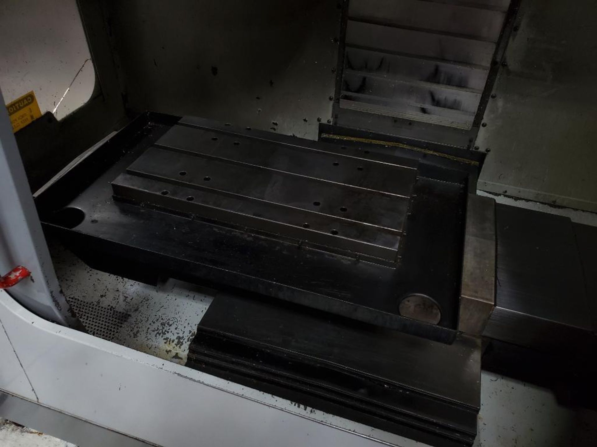 Haas VF1 vertical mill. 20hp vector drive. Mfg date 10/2000. Serial ...