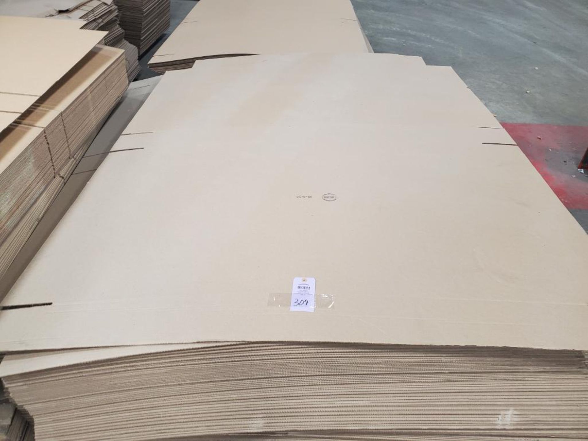 Pallet of corrugated cardboard. Size in last image.