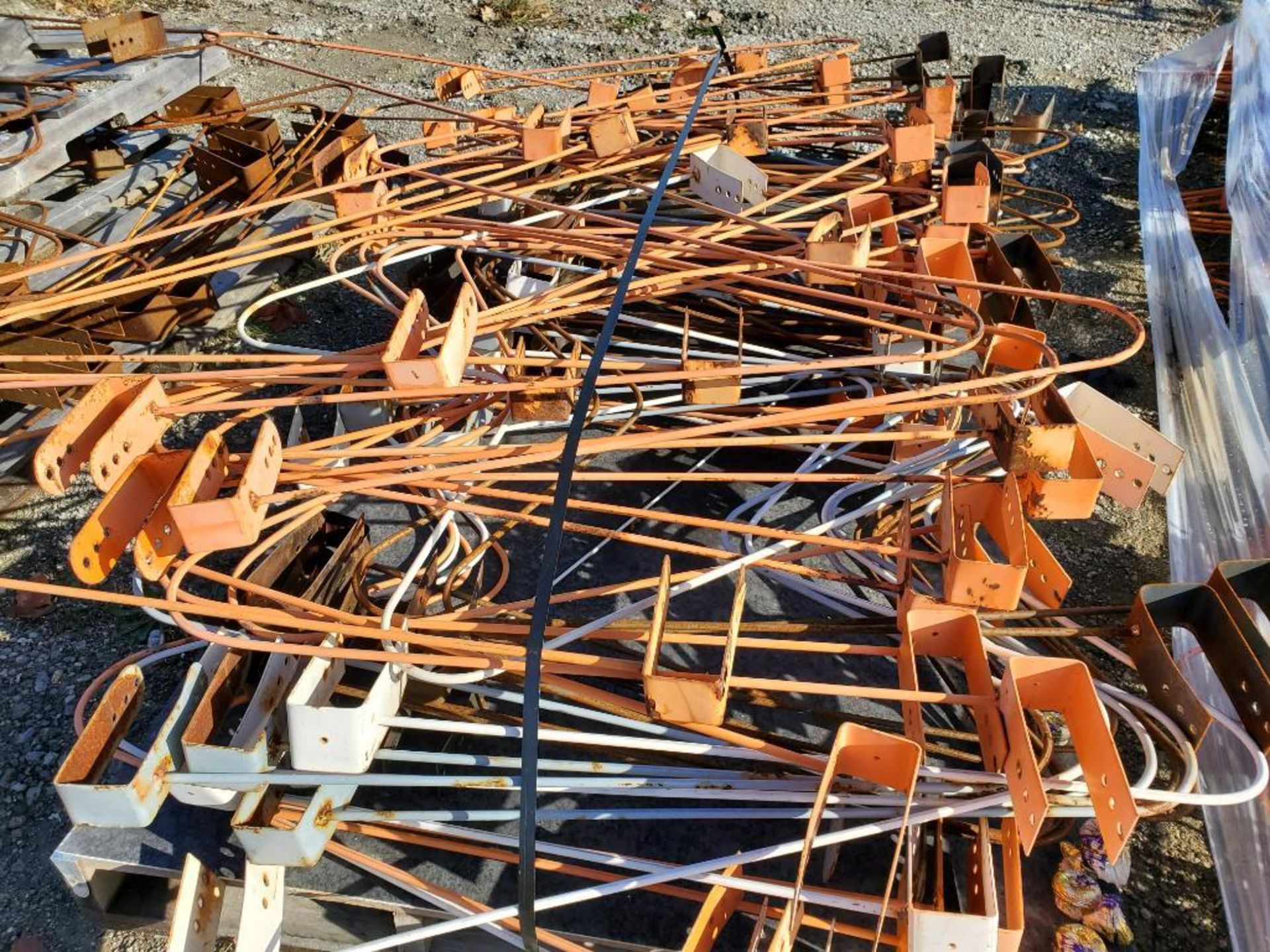 Qty 2 - Pallet steel support brackets.