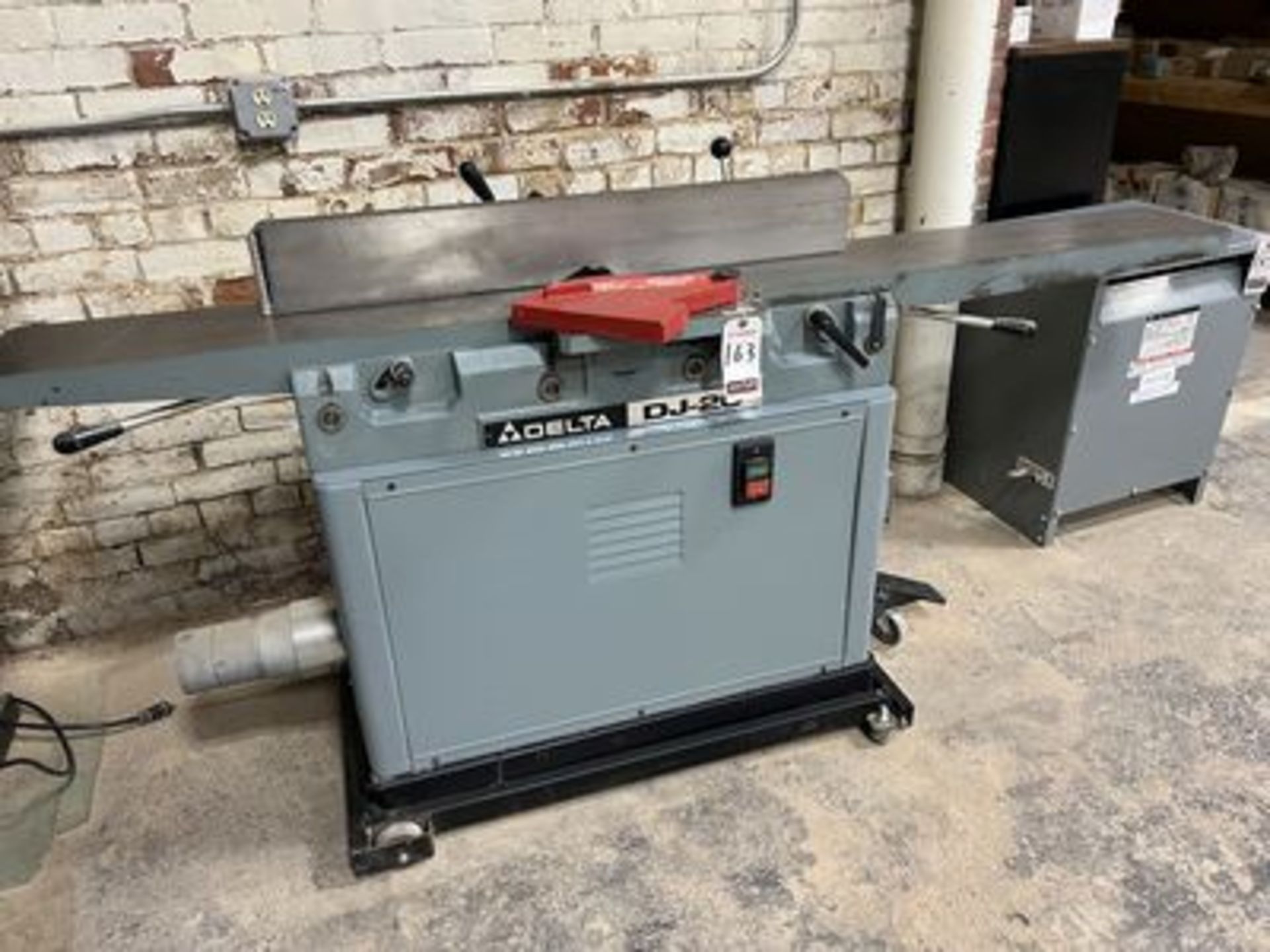 DELTA 6