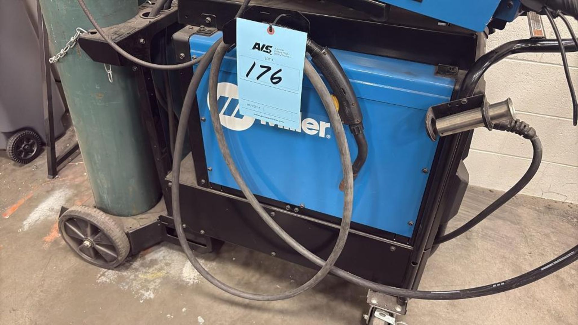 2020 Miller Deltaweld 350 350 Amp Mig Welder w/ Intellx Pro Wirefeed ...