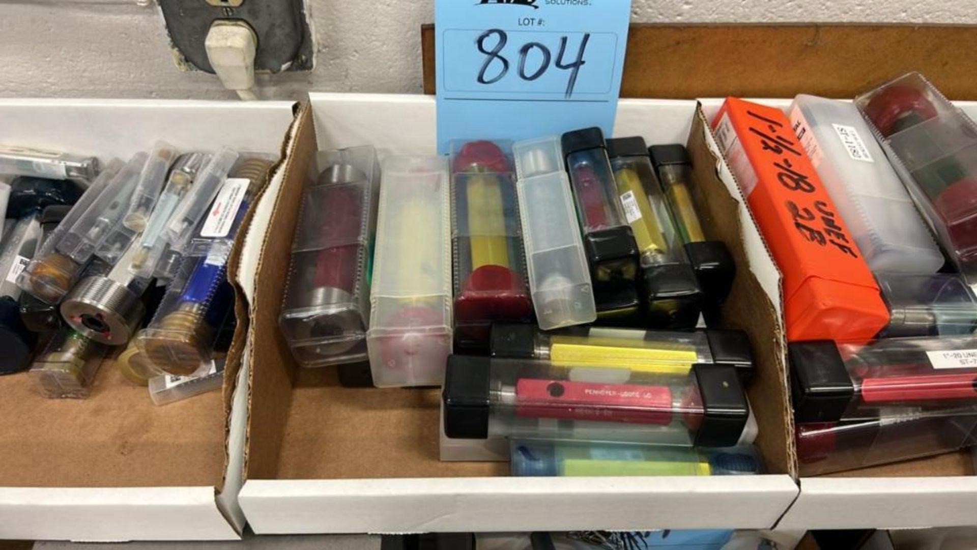 LOT: Asst. Thread Gauges