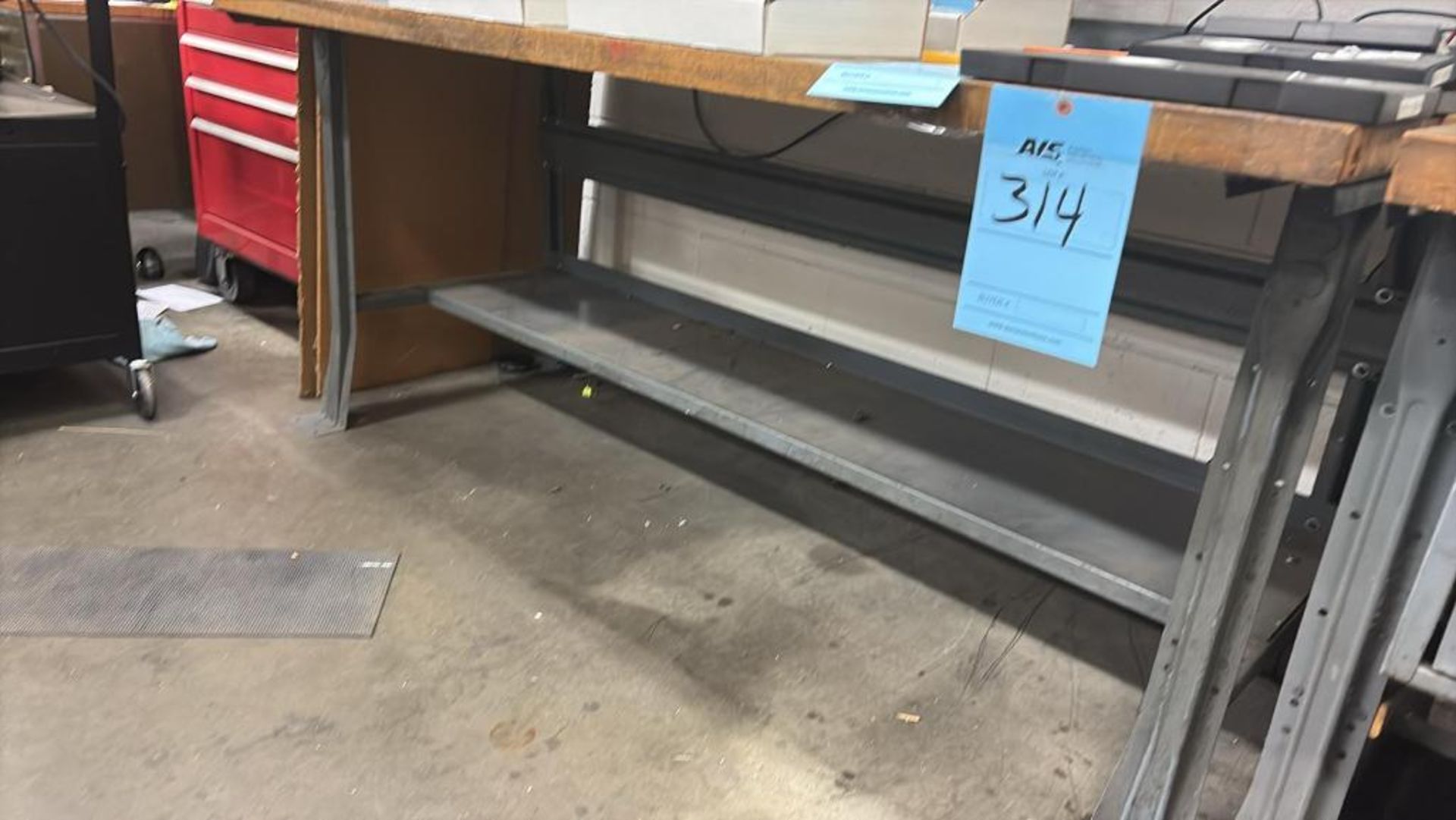 30"x 72" Maple Top Work Bench *No Contents*