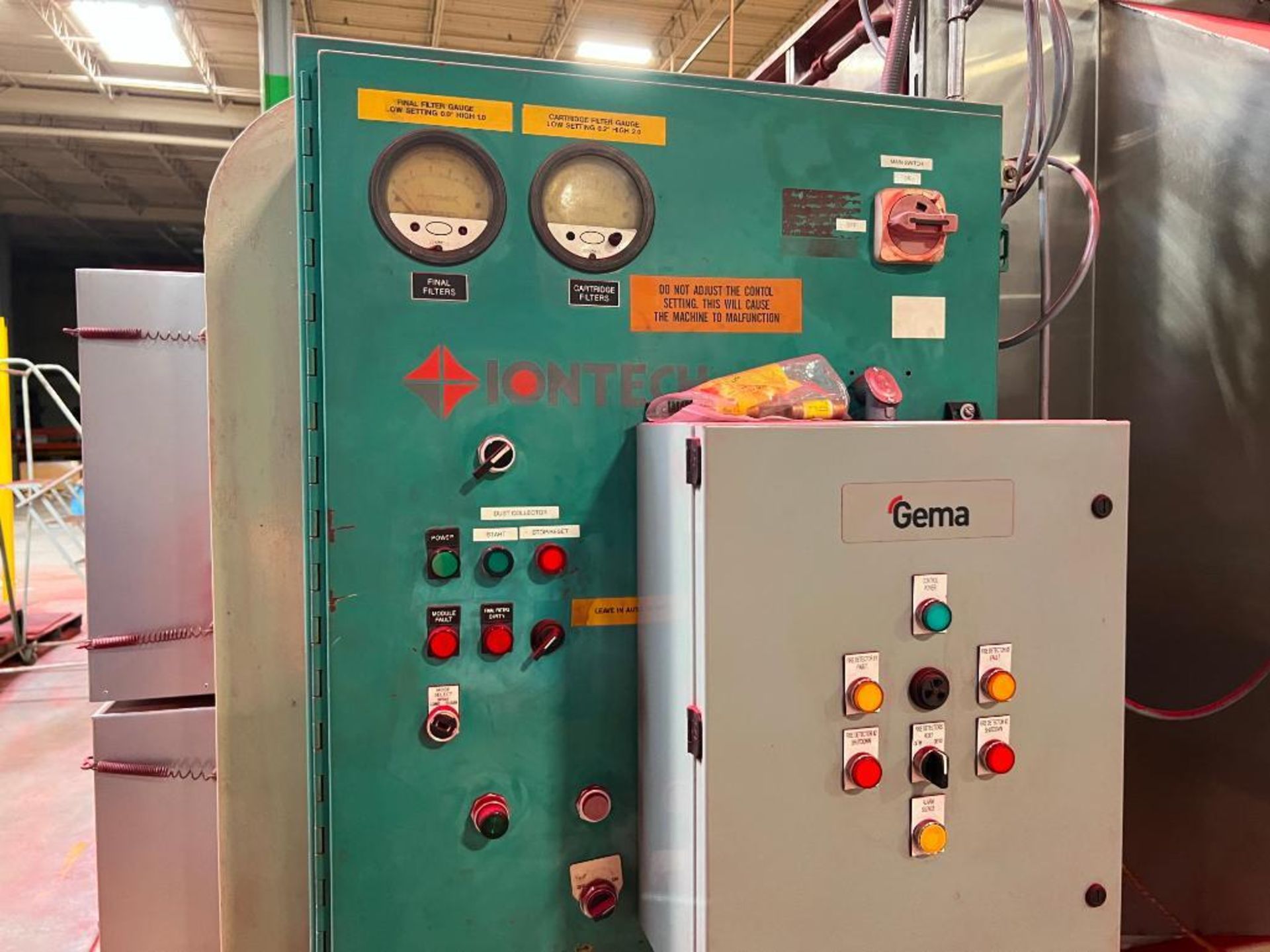 ITW Gema Iontech 6-Gun Powder Coating System, ITW Gema Type PGC1 Powder ...