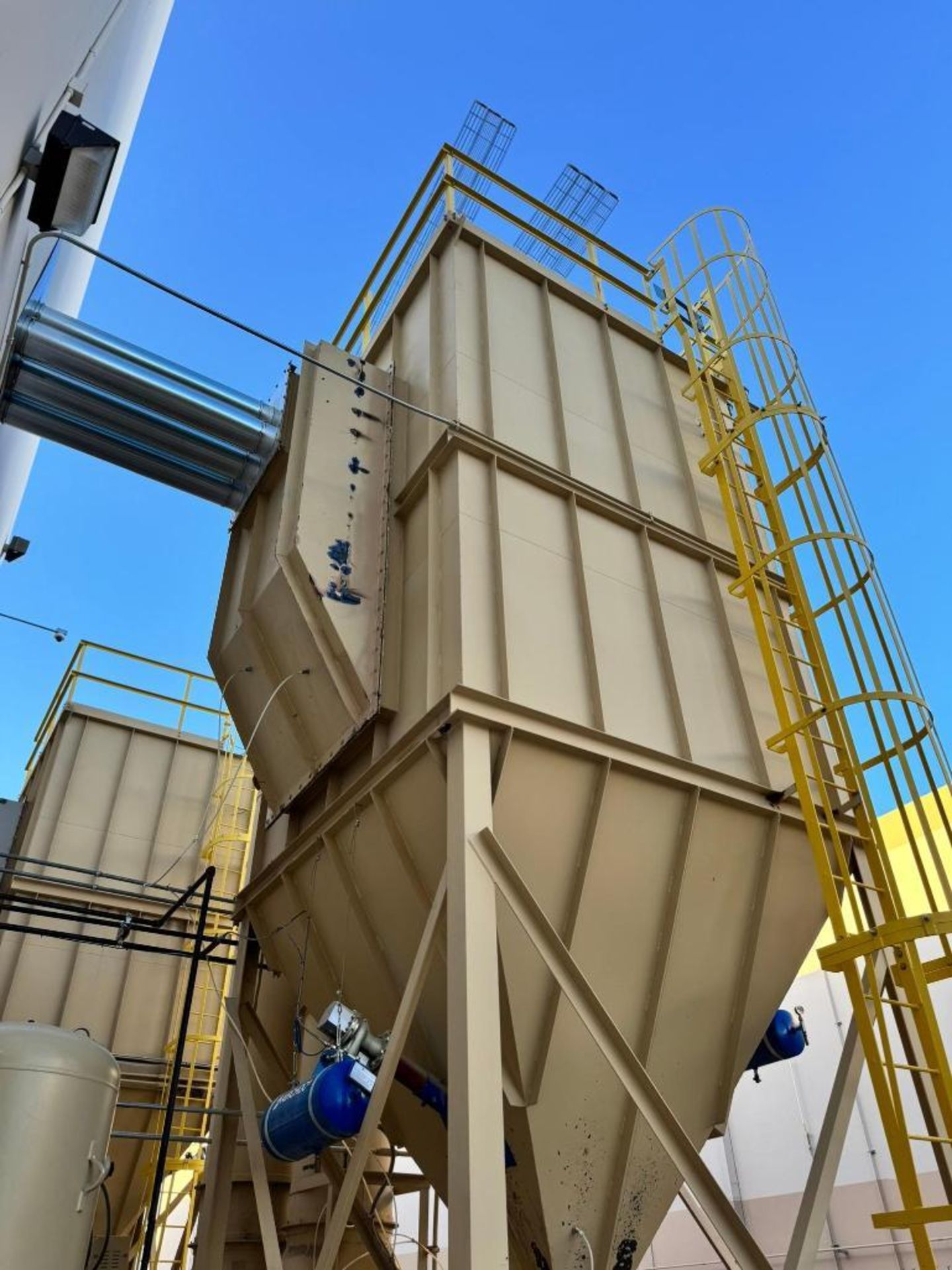 Warren Environmental Equipment Pulse Jet Dust Collector, Model ...