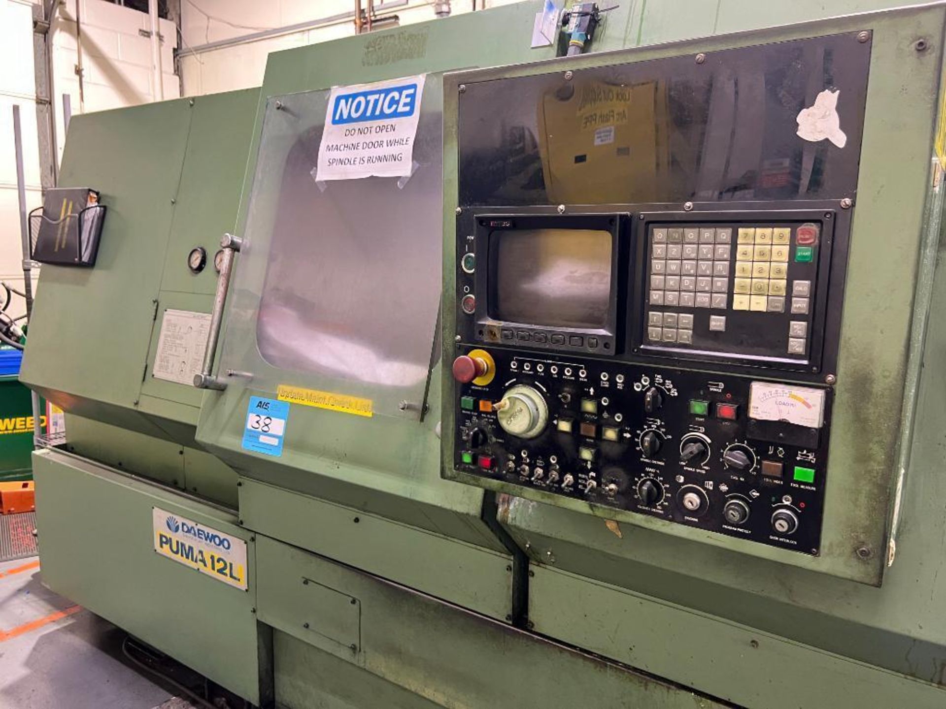 Daewoo CNC Lathe Model Puma 12L, S/N 440070, Fanuc CNC Controls, 18.89 ...