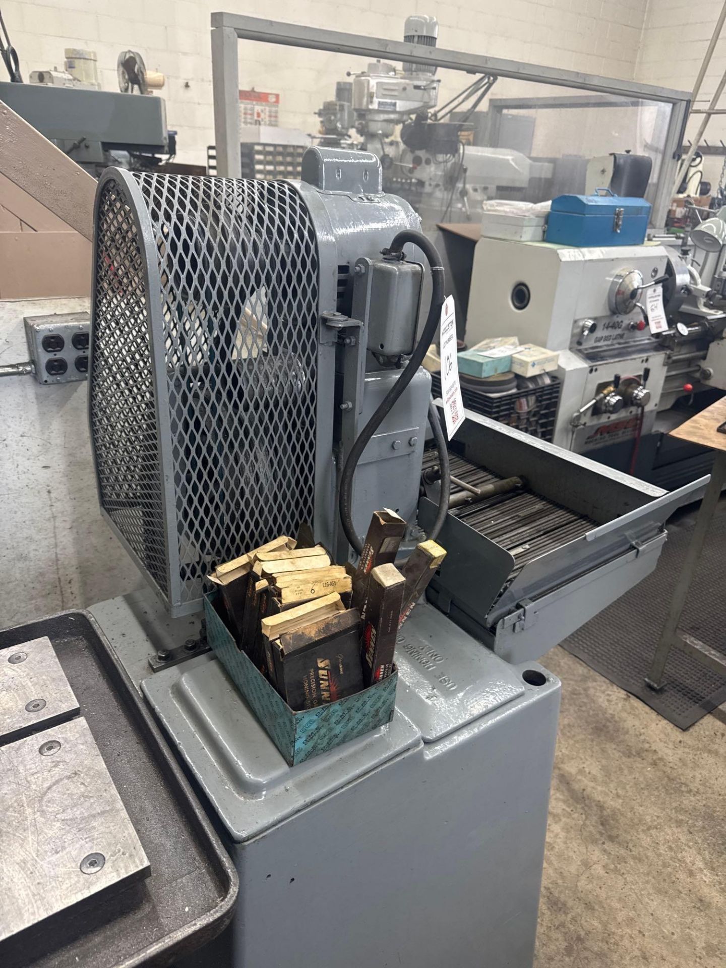 Sunnen Model: MBB – 1290D, serial number: 19036. 110 volt, 1/2 HP motor ...