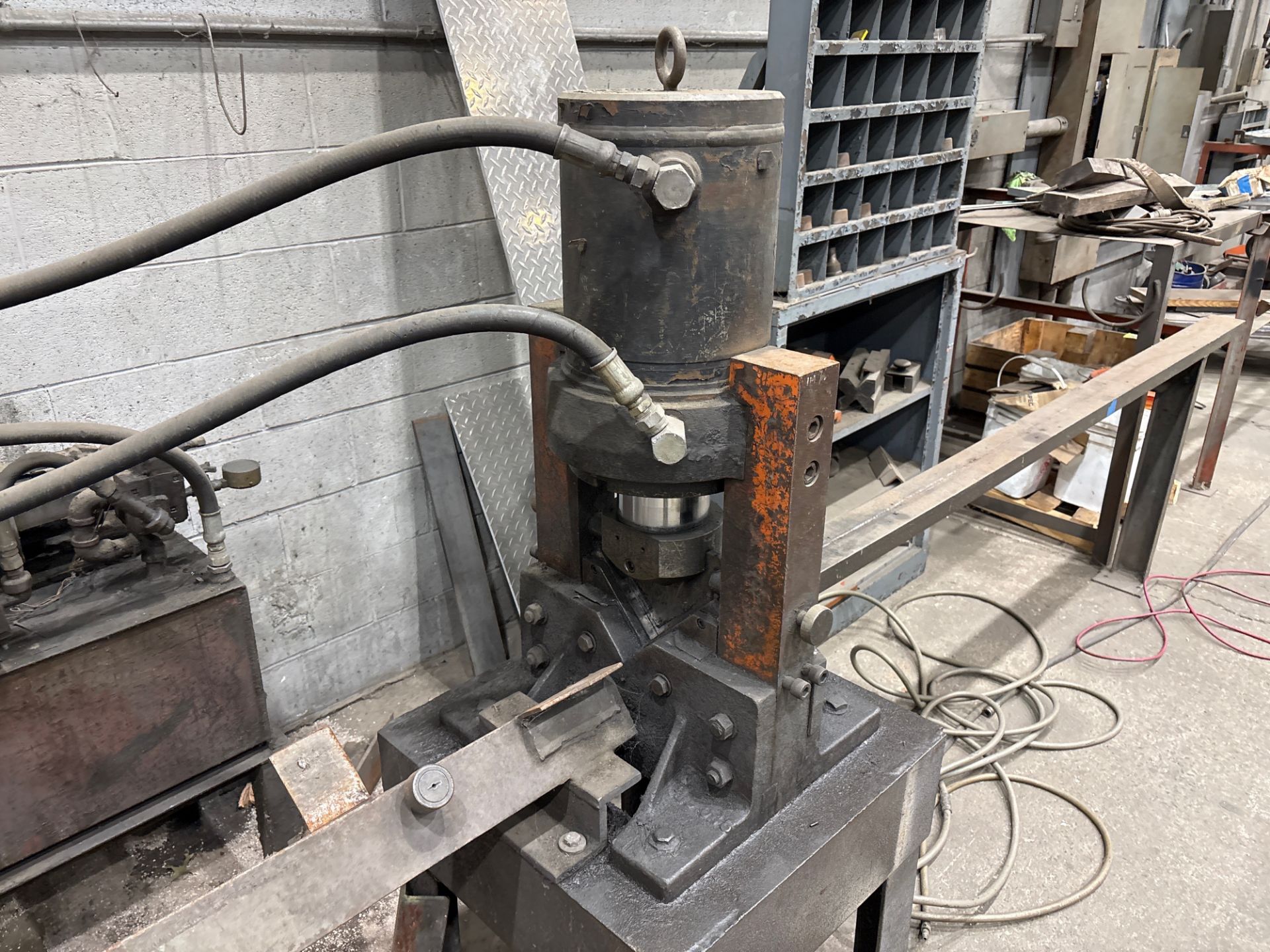 WA Whitney Mdl. 60900 45 Ton Angle Shear & Hydraulic Power Unit, Serial ...