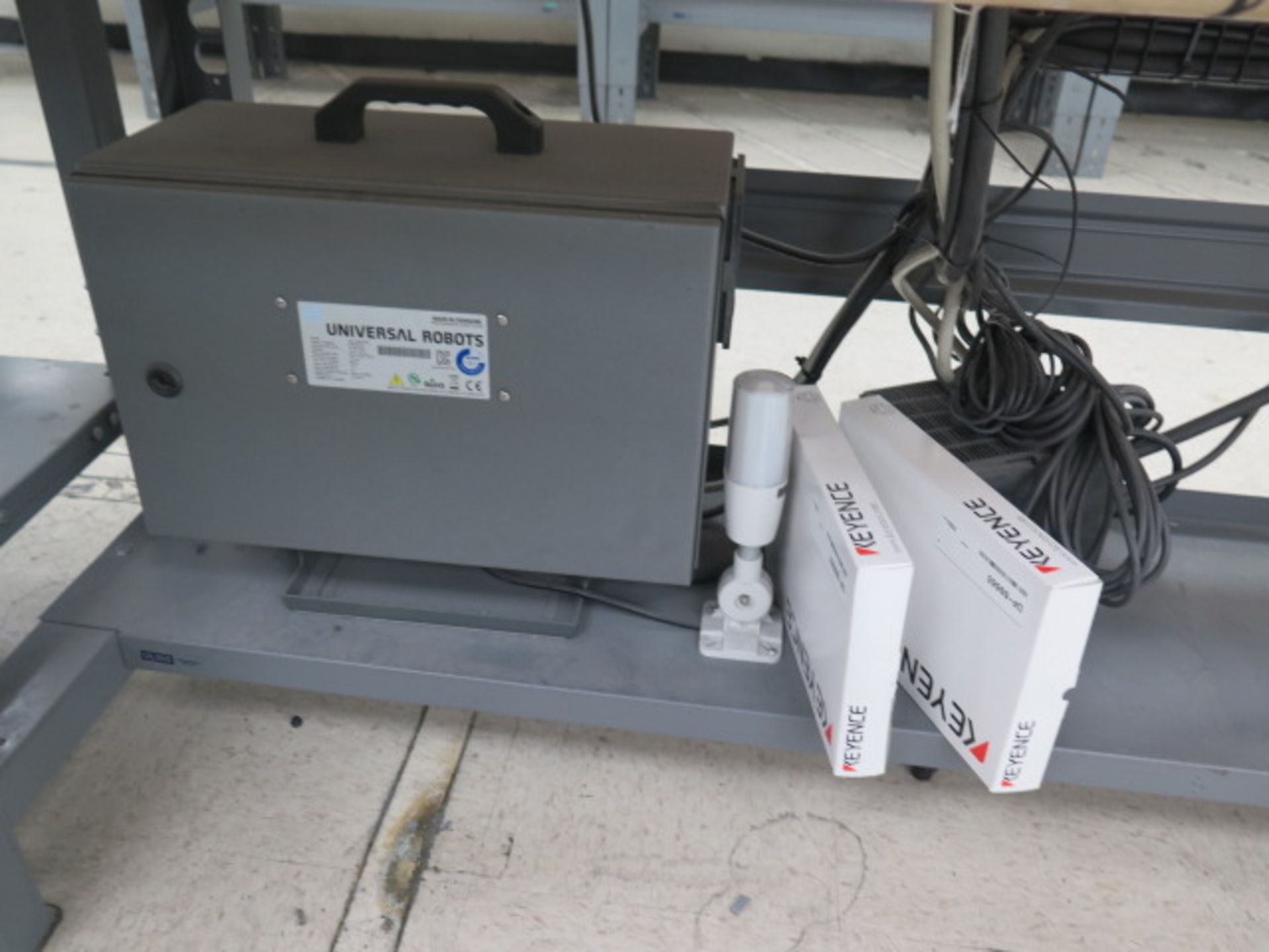 Keyence Robotic Measuring Machine w/ Keyence Laser Head, Universal ...