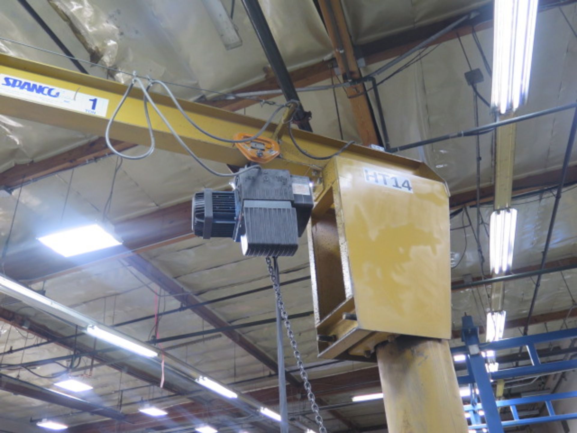 Spanco 1 Ton Floor Mounted Jib w/ Electric Hoist (SOLD AS-IS - NO WARRANTY)