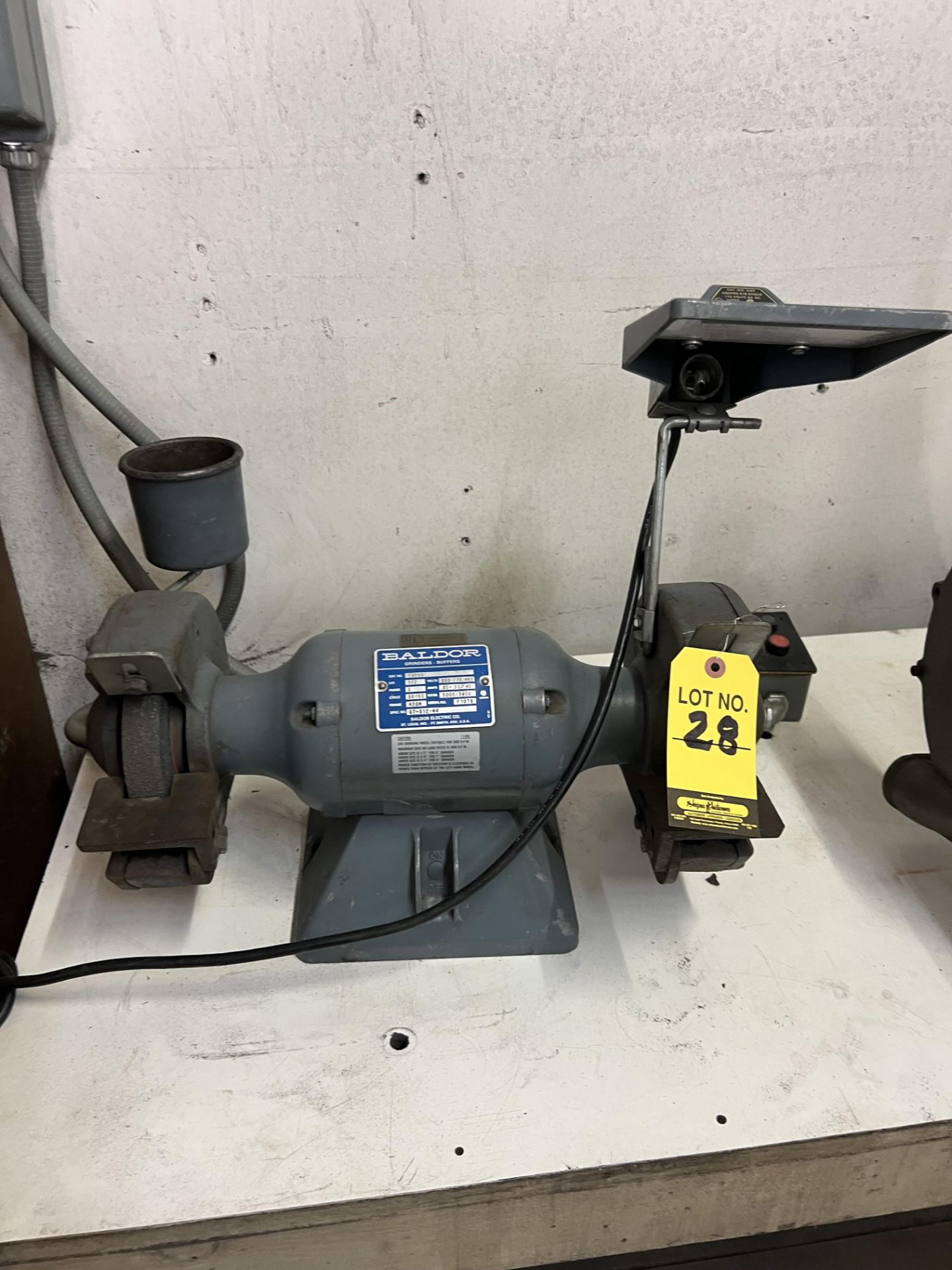 BALDOR 1/2HP DOUBLE END GRINDER