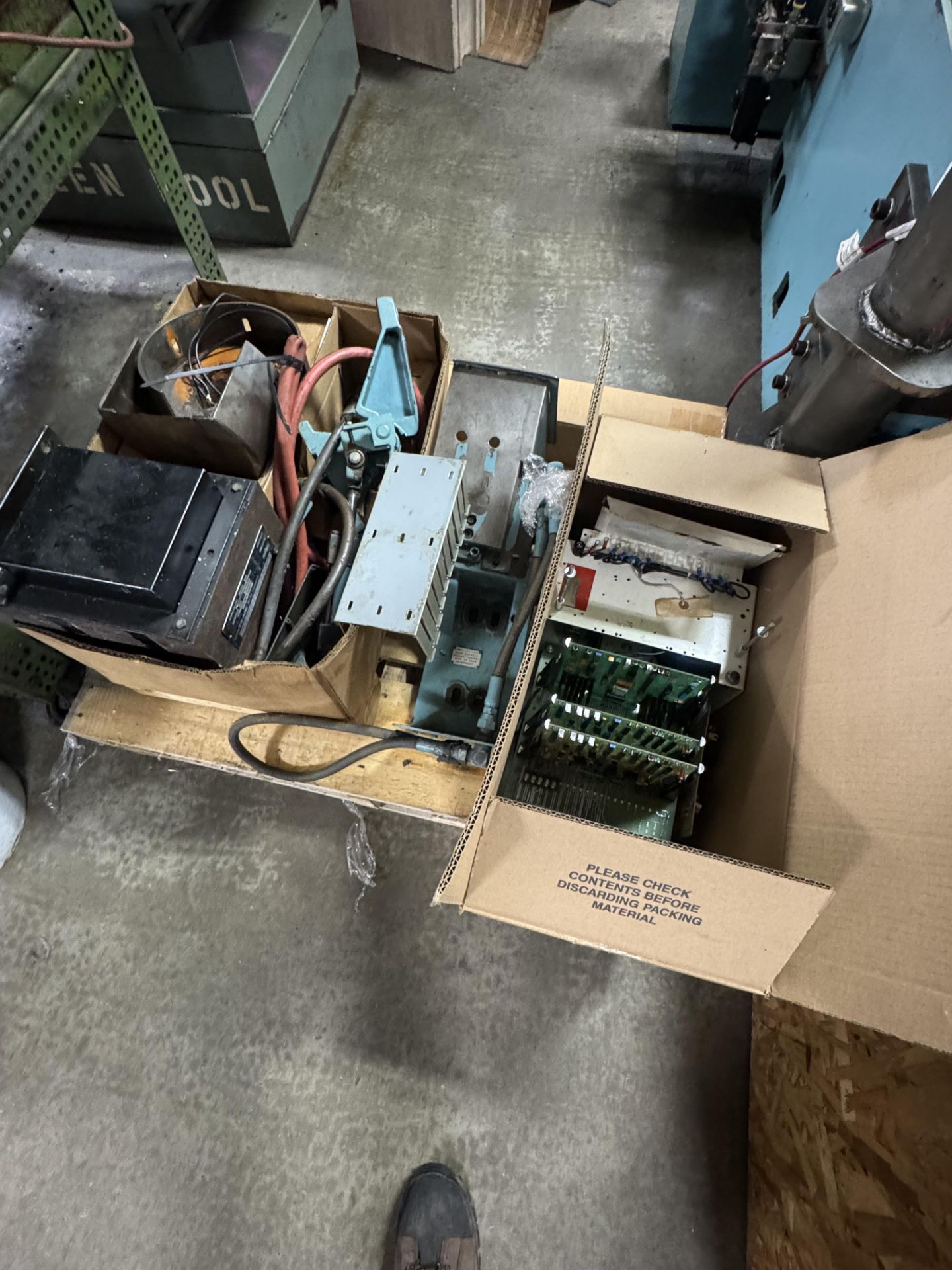 Heald Model 2EF Cinternal 700G Multi surface grinding machine, Serial ...