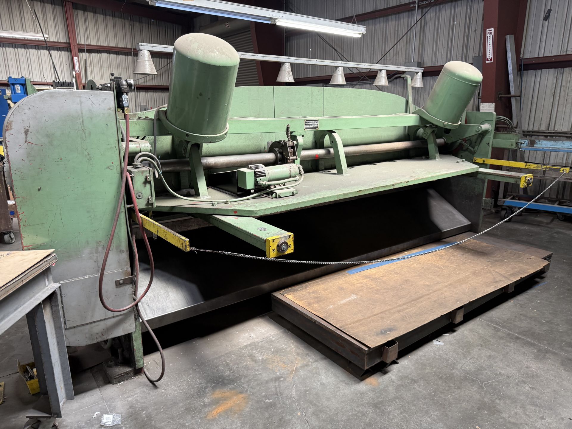 Cincinnati 10’ x 1/4” Power Shear, Back Gauging